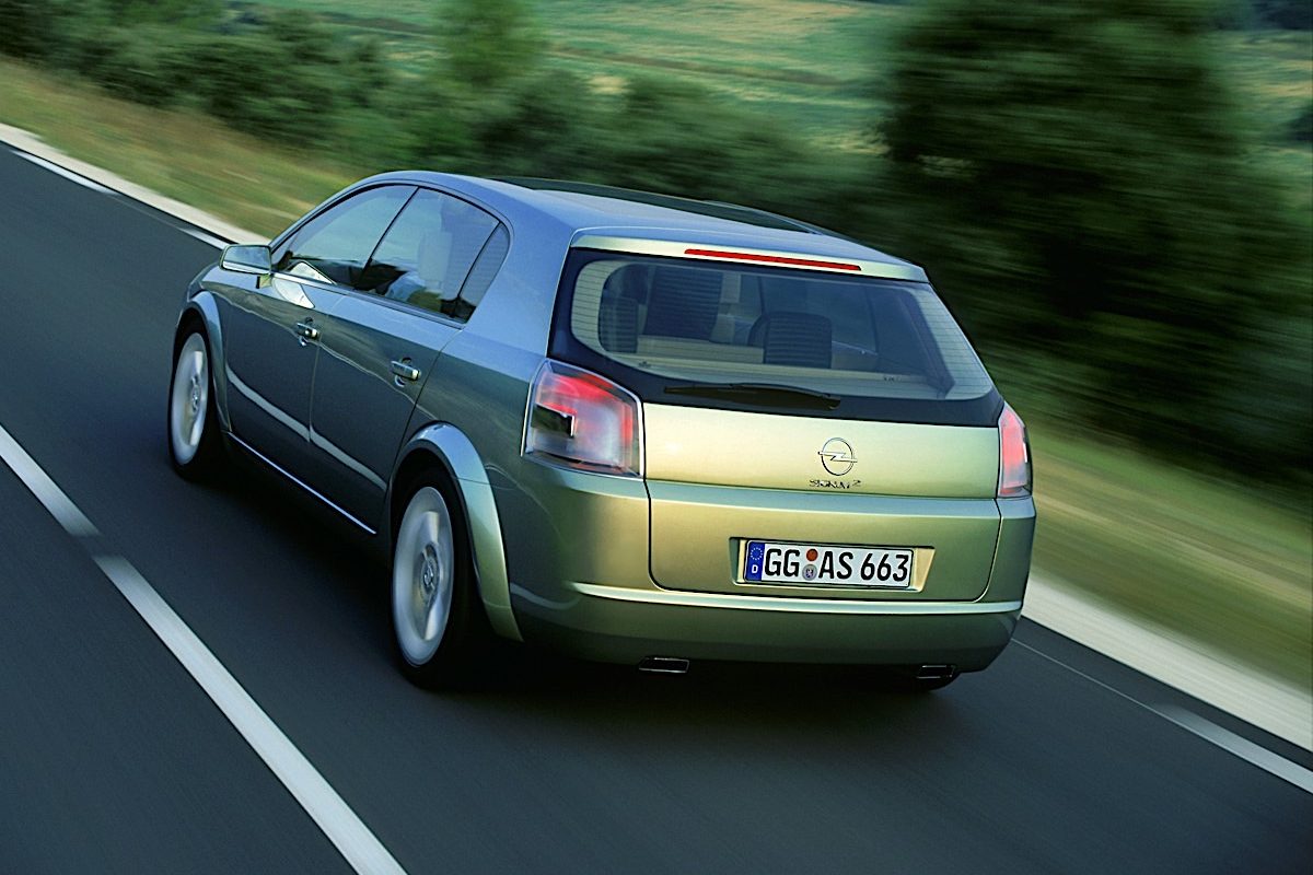 Opel Signum2: ventenne anticonformista - Ruoteclassiche