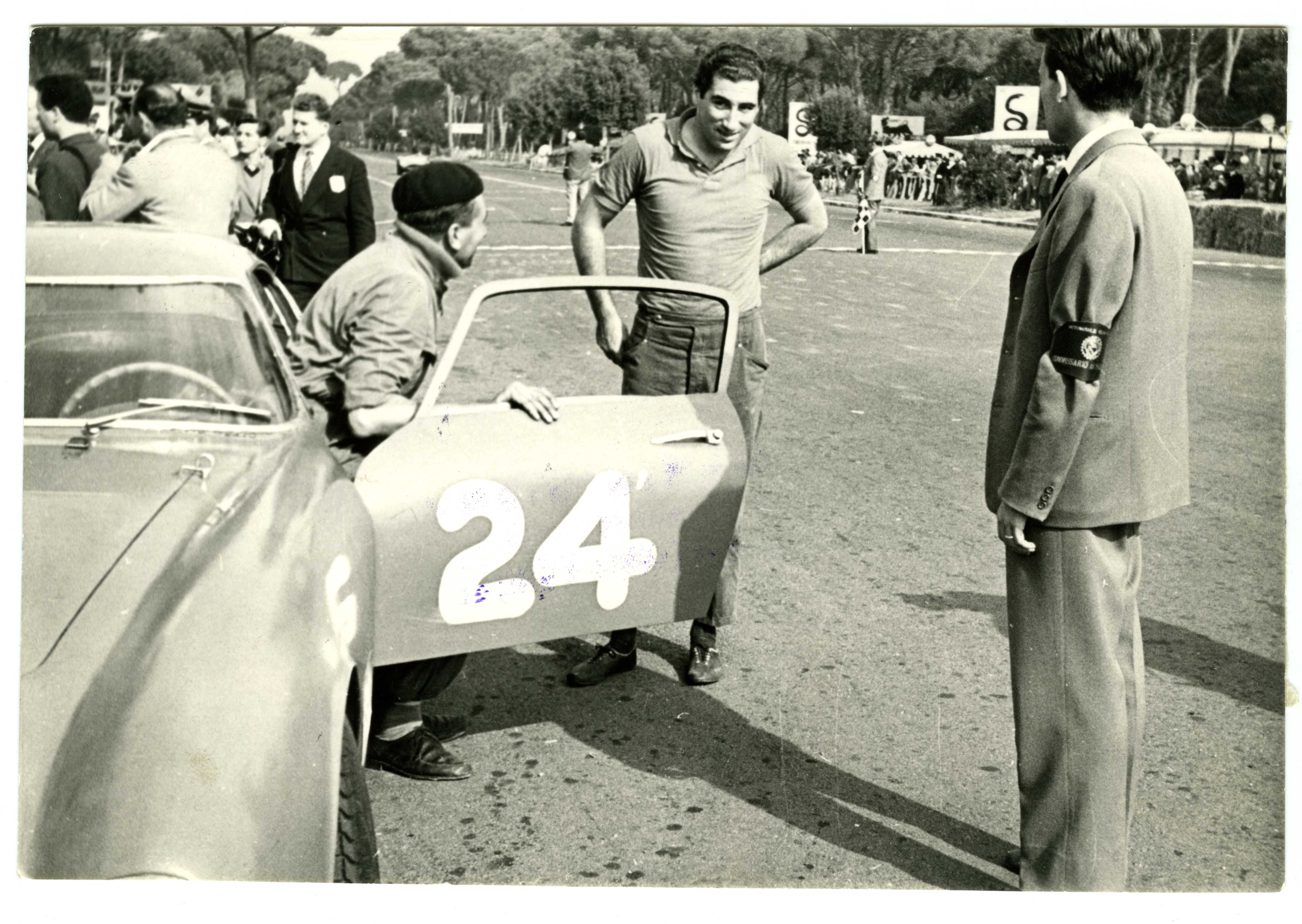 Novant'anni fa nasceva il marchese-pilota Alfonso de Portago ...