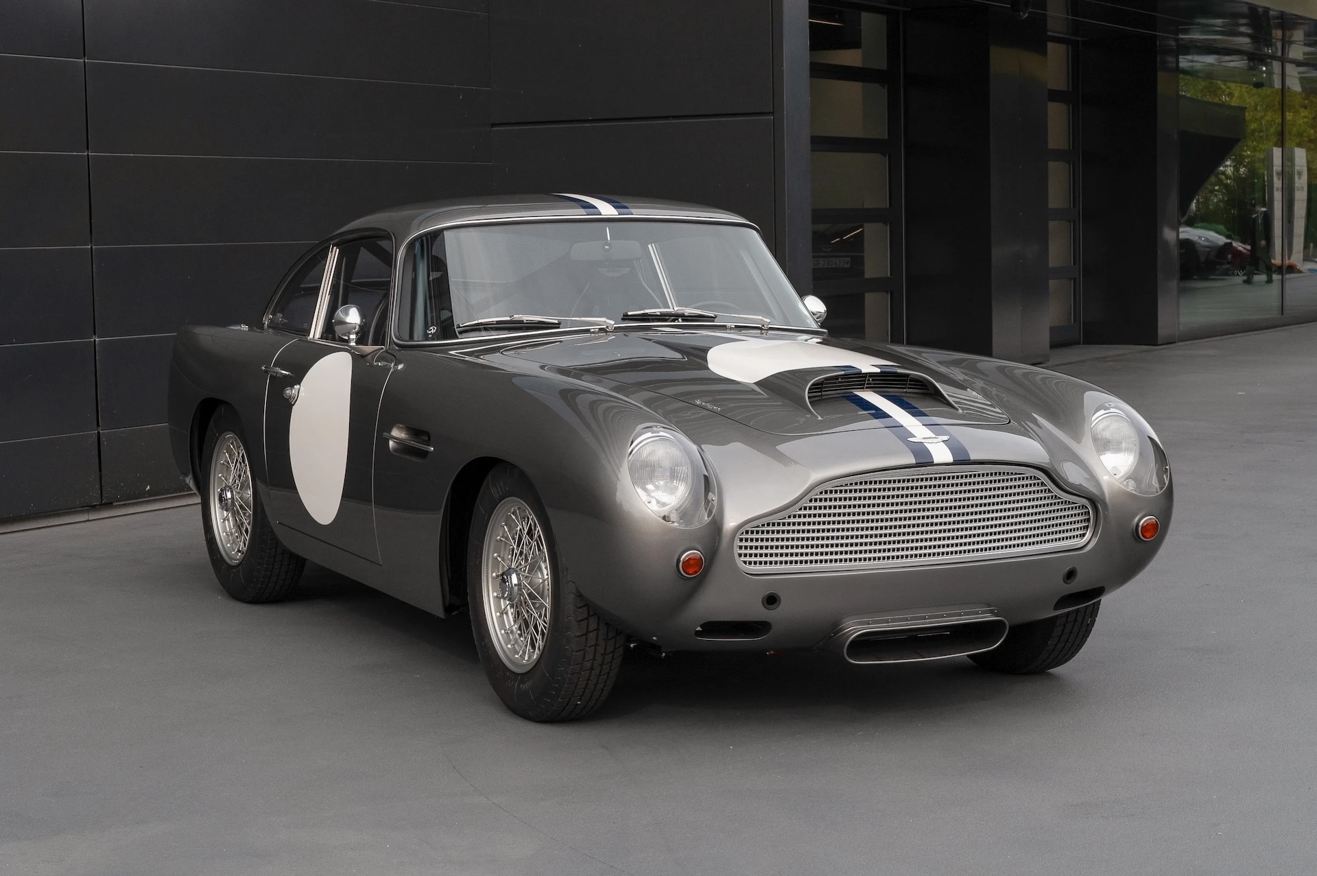 All’asta una rara Aston Martin DB4 GT Continuation - Ruoteclassiche