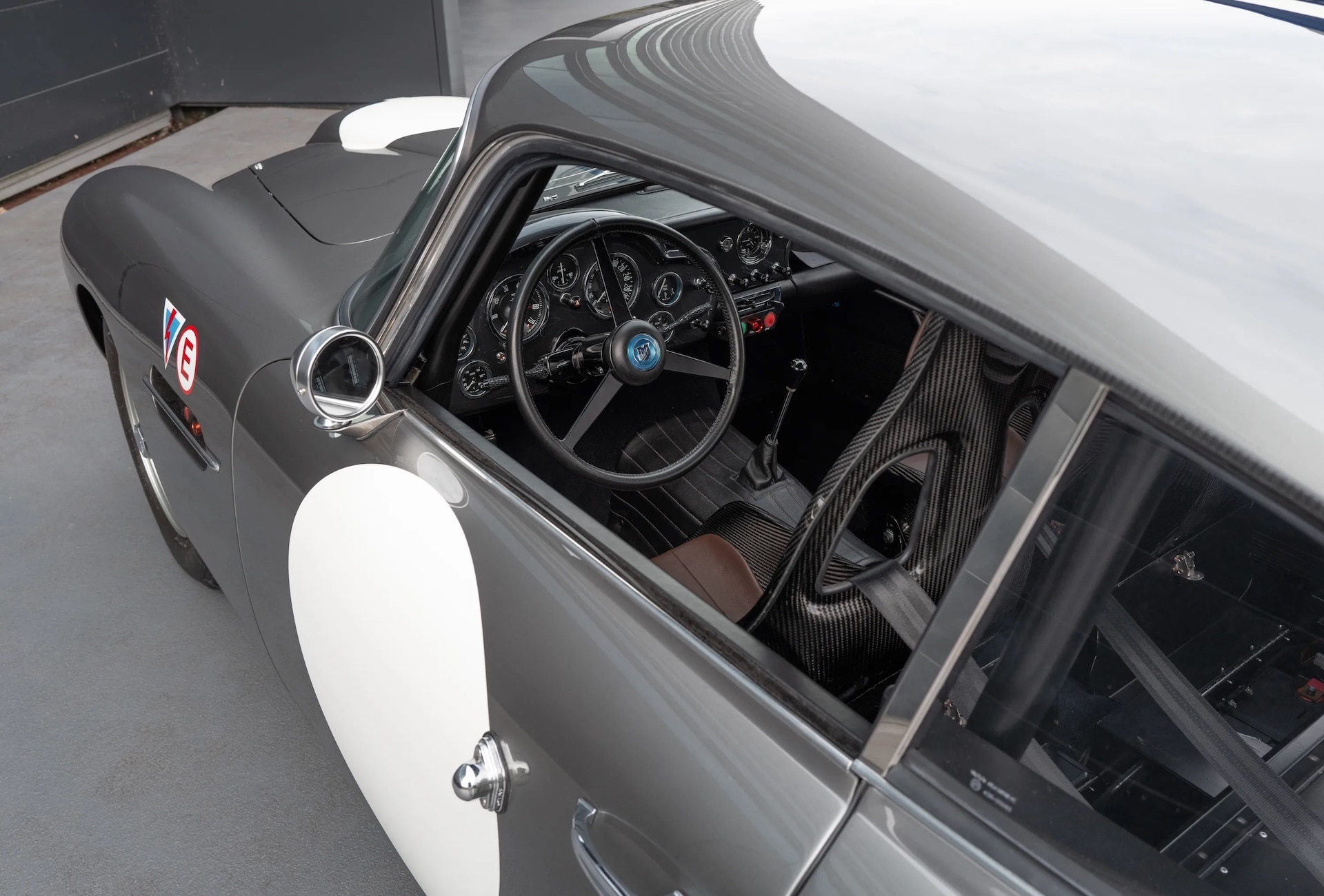 All’asta una rara Aston Martin DB4 GT Continuation - Ruoteclassiche