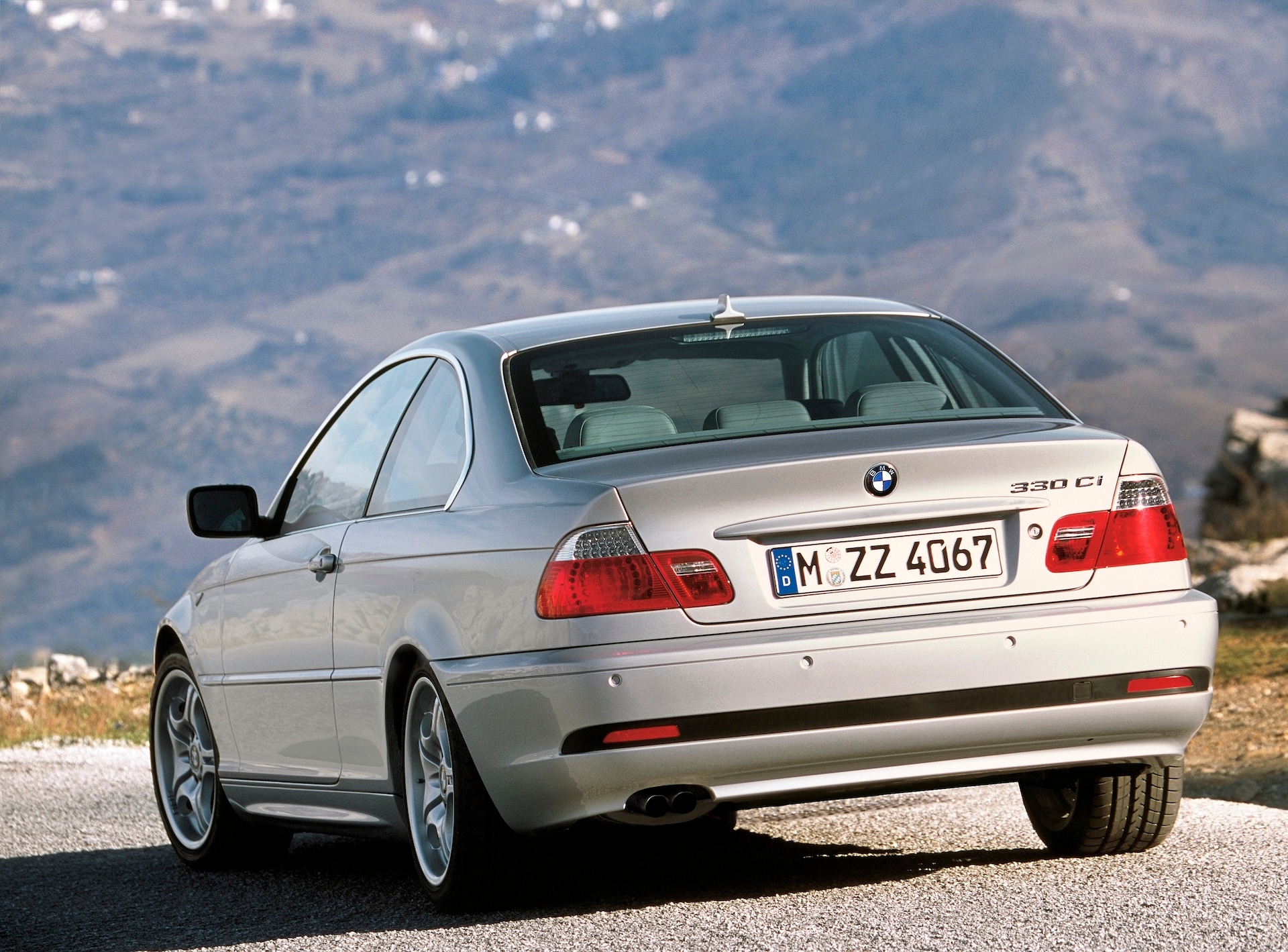BMW 330Ci E46, equilibrio a un passo dalla M3 - Ruoteclassiche
