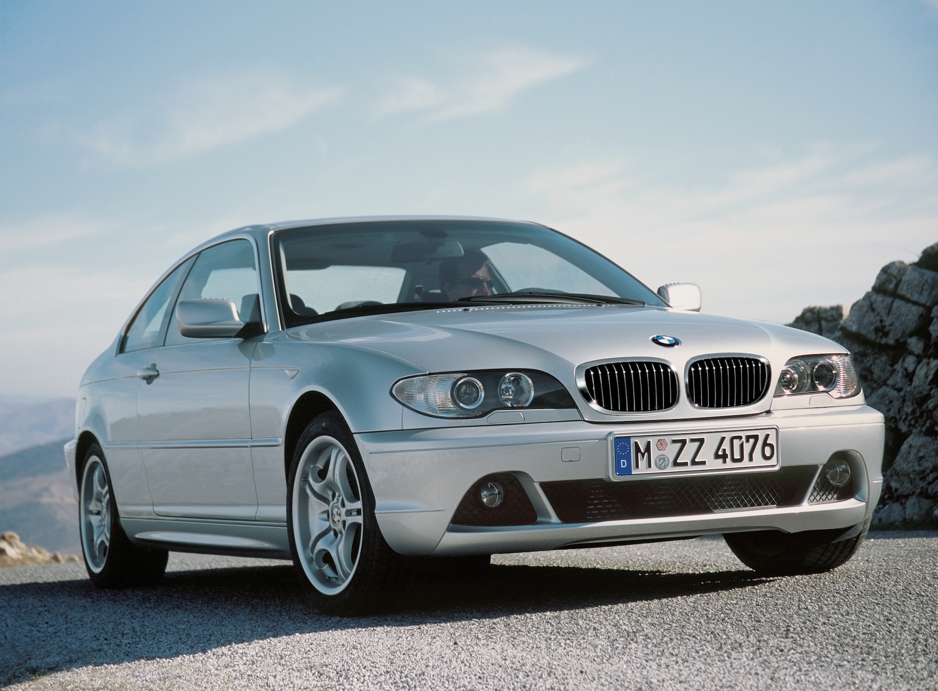BMW 330Ci E46, equilibrio a un passo dalla M3 - Ruoteclassiche