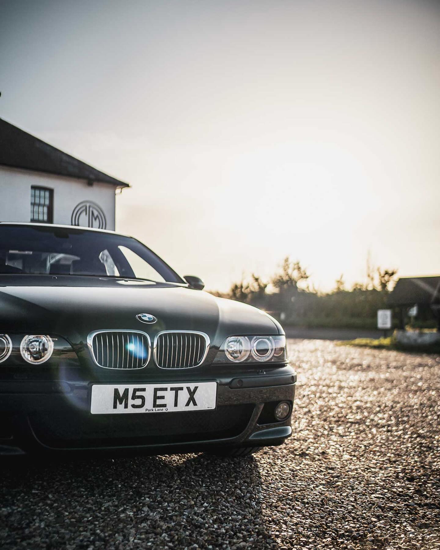 Inaugurato The Hut: Caffeine&Machine apre a un passo da Goodwood ...