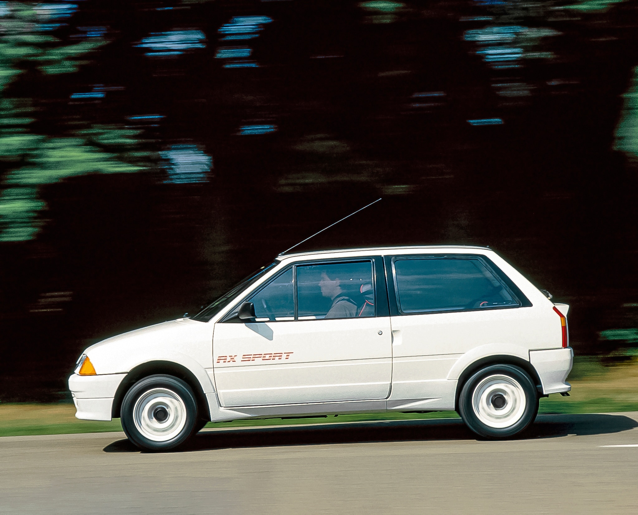 Piccole bombe francesi - Citroën AX Sport, GT e GTI: tre modi di essere ...