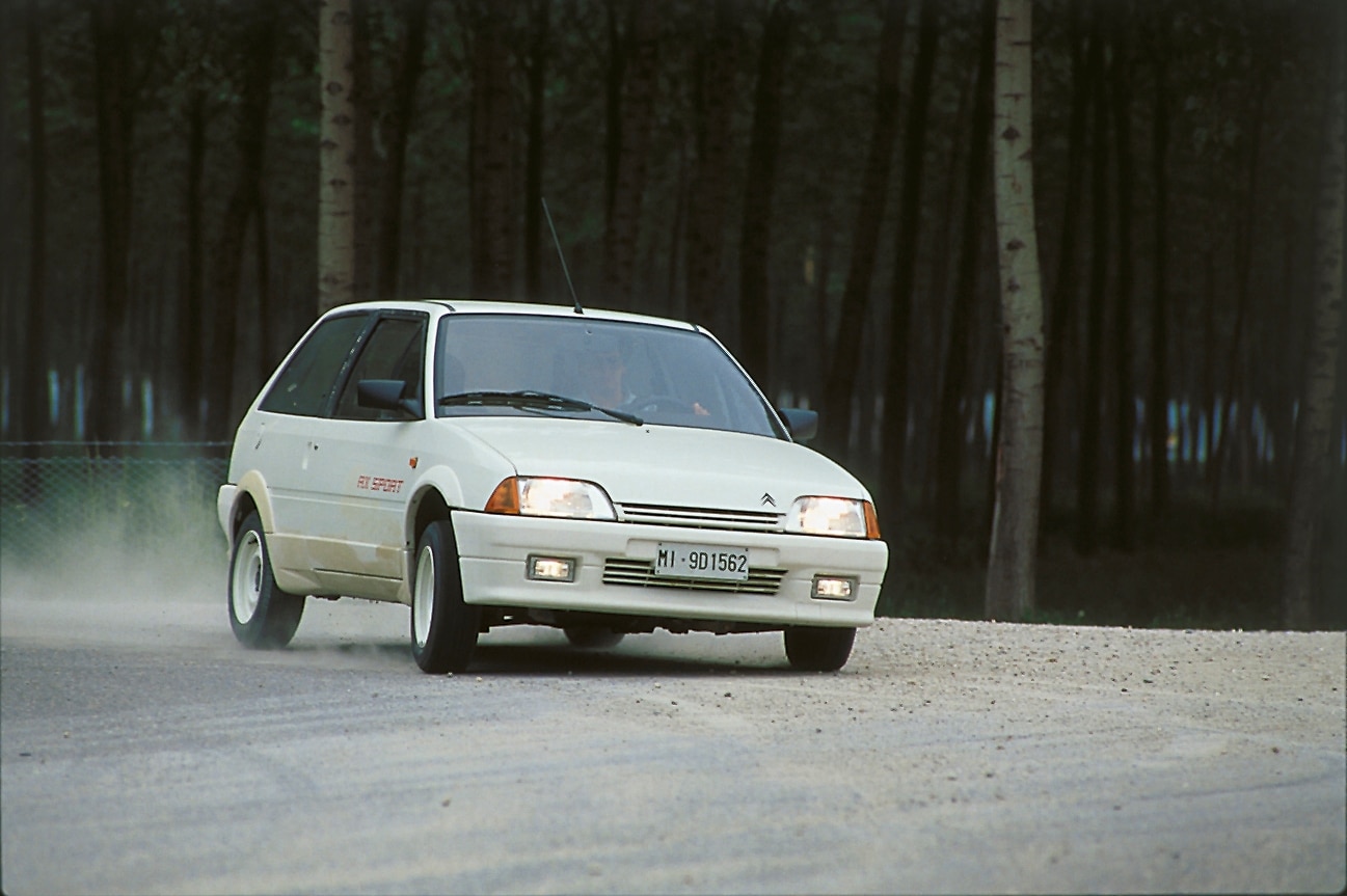 Piccole bombe francesi - Citroën AX Sport, GT e GTI: tre modi di essere ...