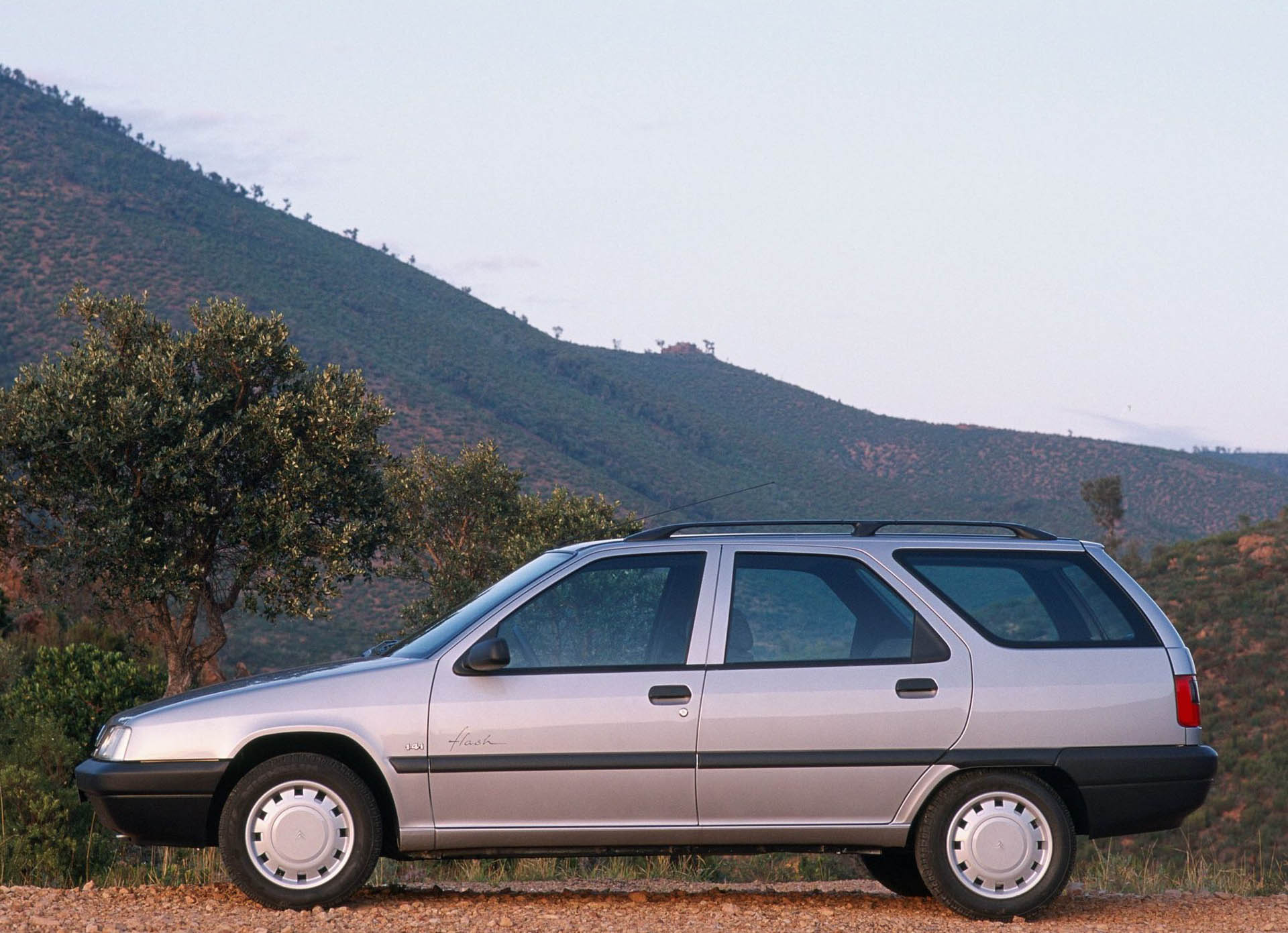 Citroën ZX, il lusso di passare inosservati - Ruoteclassiche