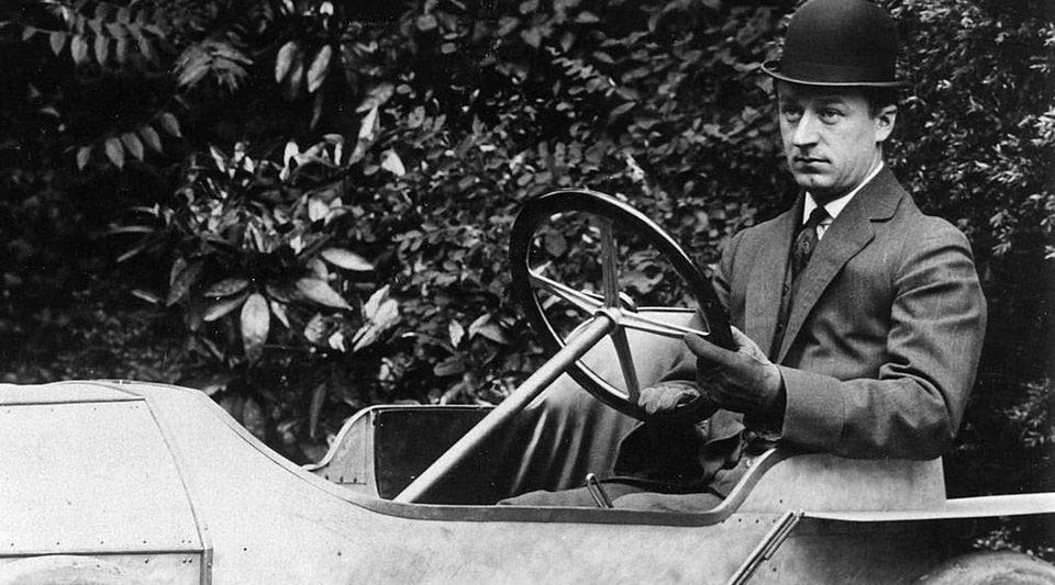 Ettore Bugatti, un inventore eccentrico e geniale - Ruoteclassiche