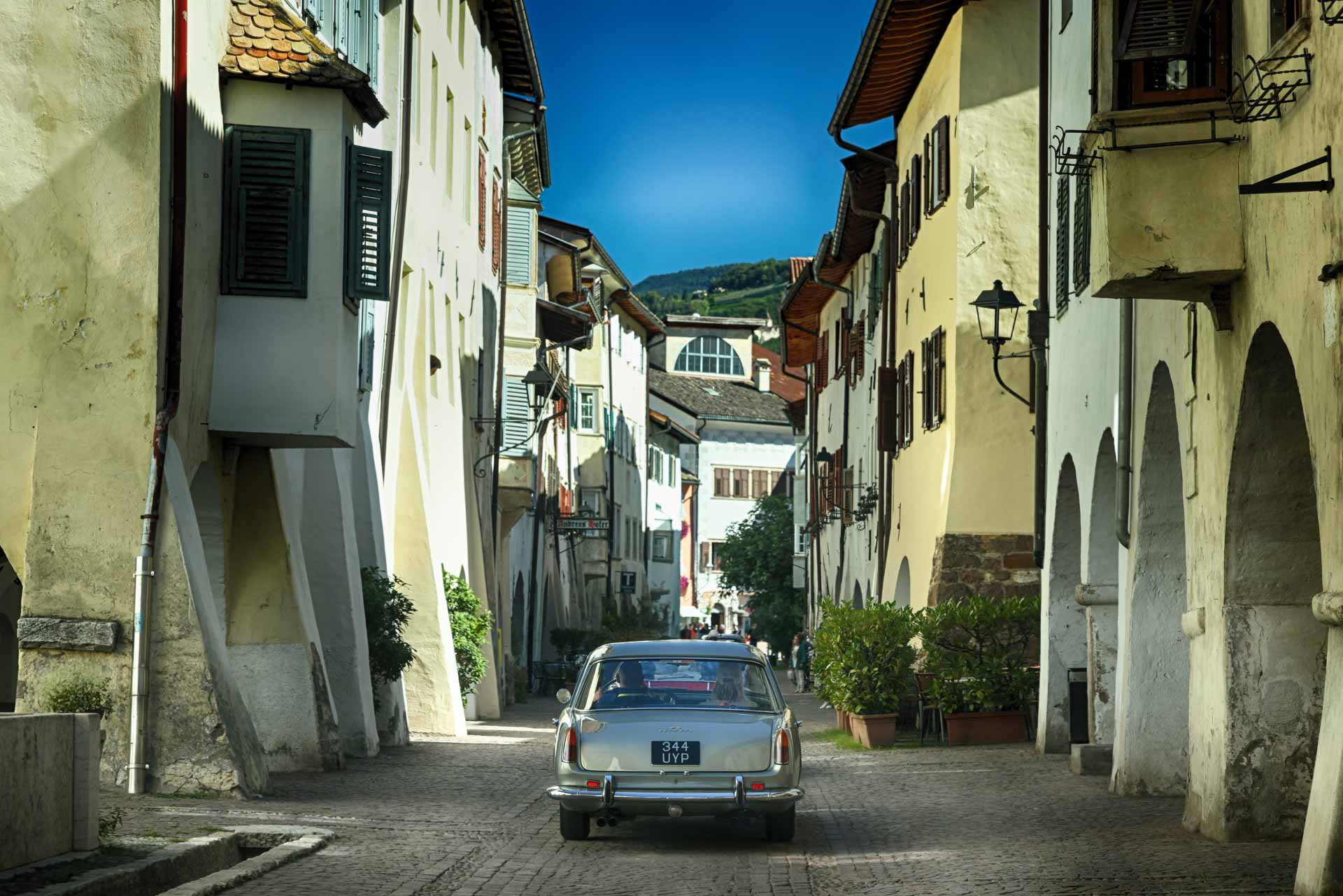Ferrari Cavalcade Classic: in Trentino Alto-Adige con 65 auto d’epoca ...