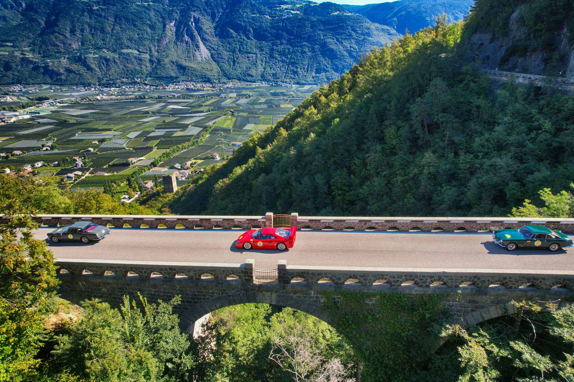 Ferrari Cavalcade Classic: in Trentino Alto-Adige con 65 auto d’epoca ...