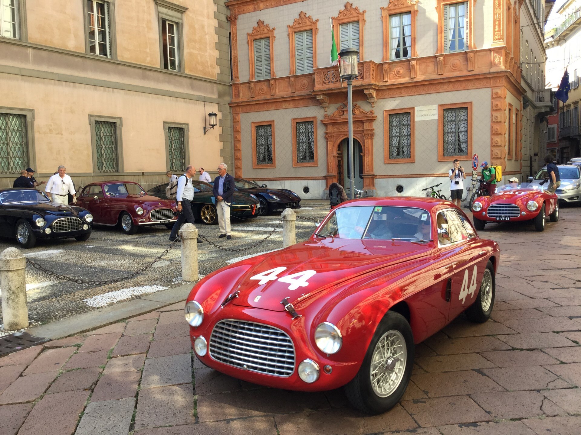Ferrari Touring Superleggera, che sfilata a Milano! - Ruoteclassiche