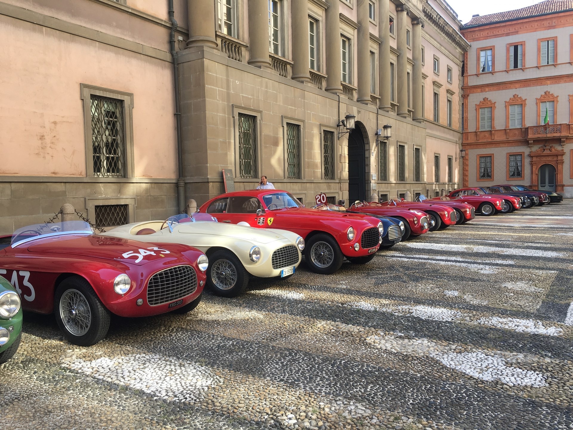Ferrari Touring Superleggera, che sfilata a Milano! - Ruoteclassiche
