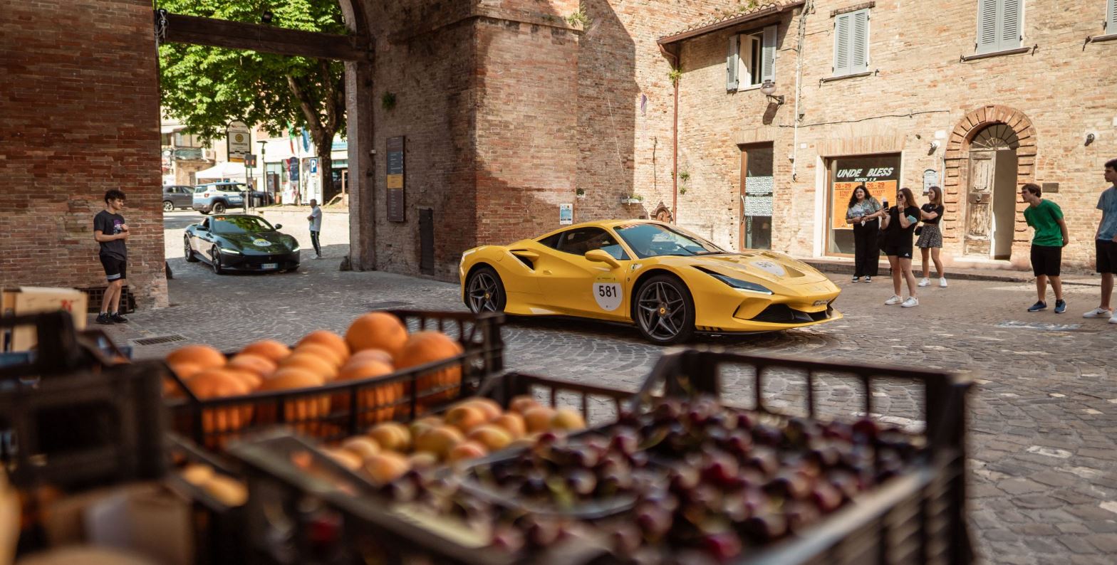 Sono aperte le iscrizioni al Ferrari Tribute della 1000 Miglia ...