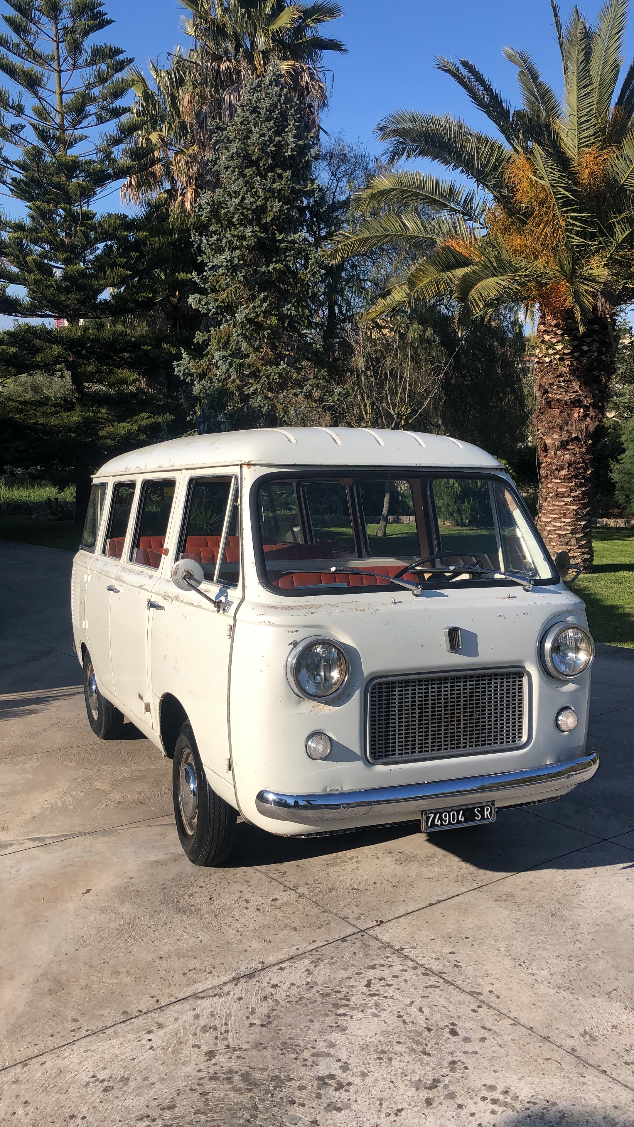 Fiat 600T Fissore: nuova vita di un pulmino - Ruoteclassiche