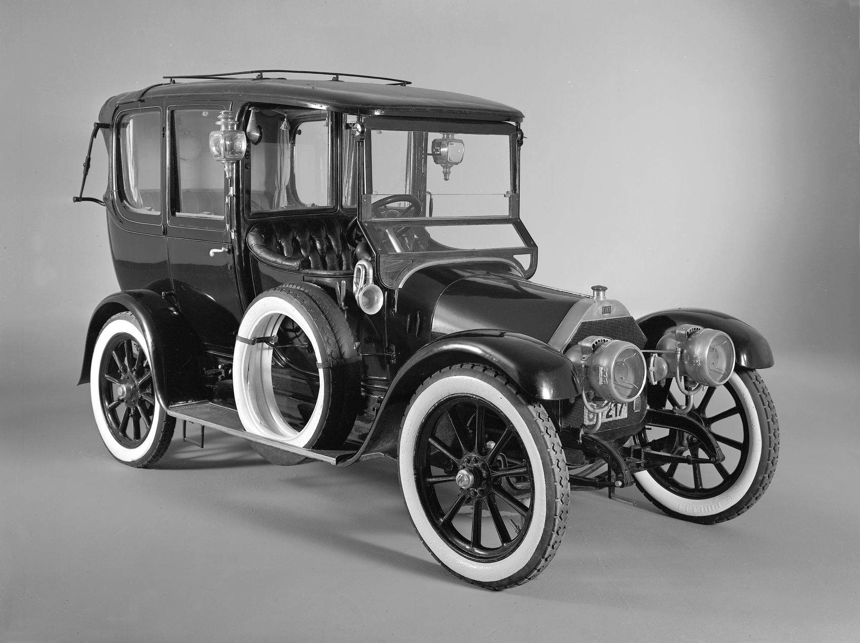 Fiat, dalla Tipo Zero 1908 alla Tipo 2015, oltre un secolo di berline ...