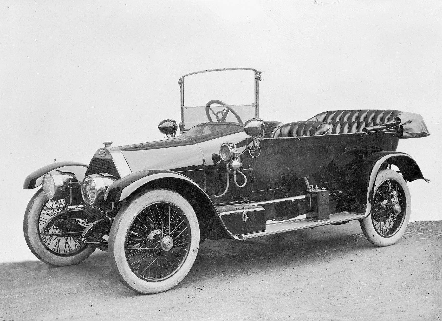 Fiat, dalla Tipo Zero 1908 alla Tipo 2015, oltre un secolo di berline ...
