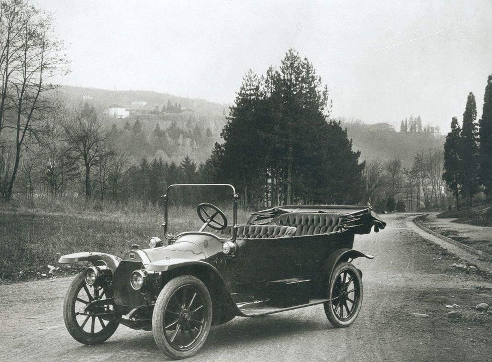 Fiat, dalla Tipo Zero 1908 alla Tipo 2015, oltre un secolo di berline ...
