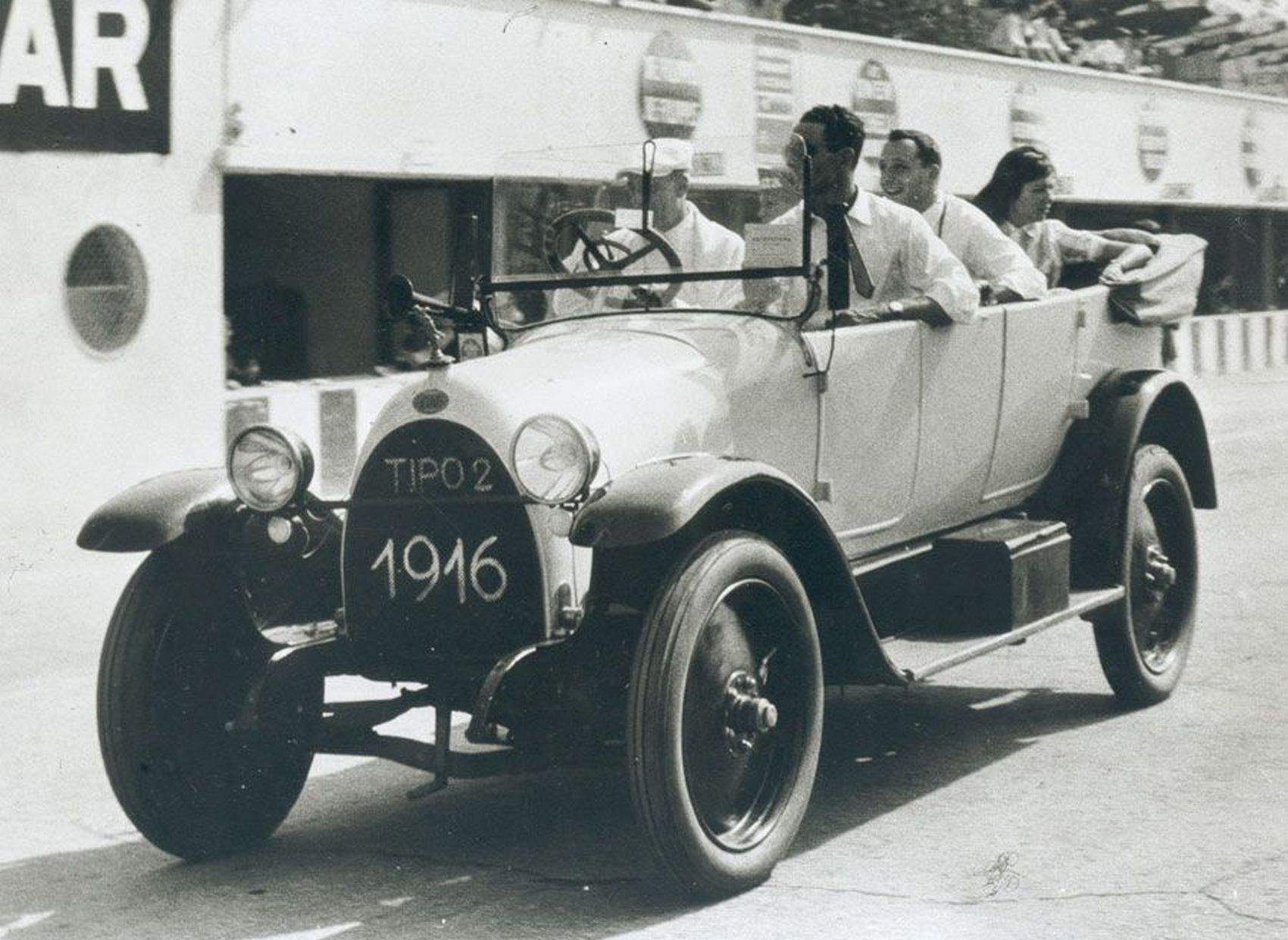 Fiat, dalla Tipo Zero 1908 alla Tipo 2015, oltre un secolo di berline ...