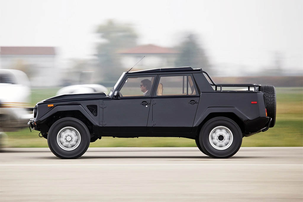 Lamborghini LM-002, i 35 anni della Rambo-Lambo - Ruoteclassiche