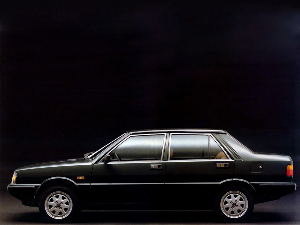 Lancia Prisma, una compatta in abito lungo - Ruoteclassiche