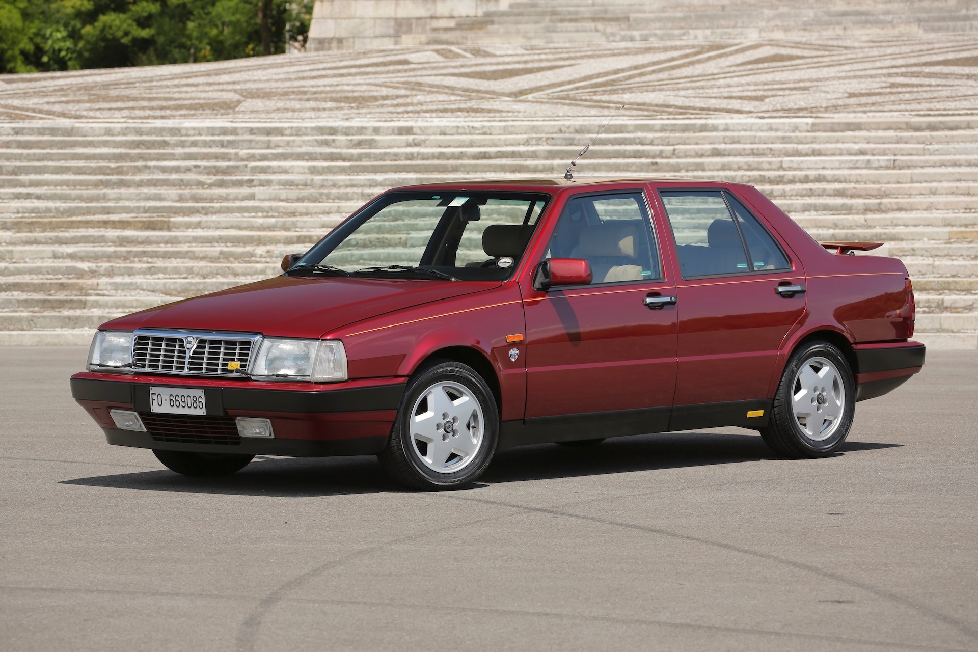 Lancia Thema 8.32, cuore Ferrari - Ruoteclassiche