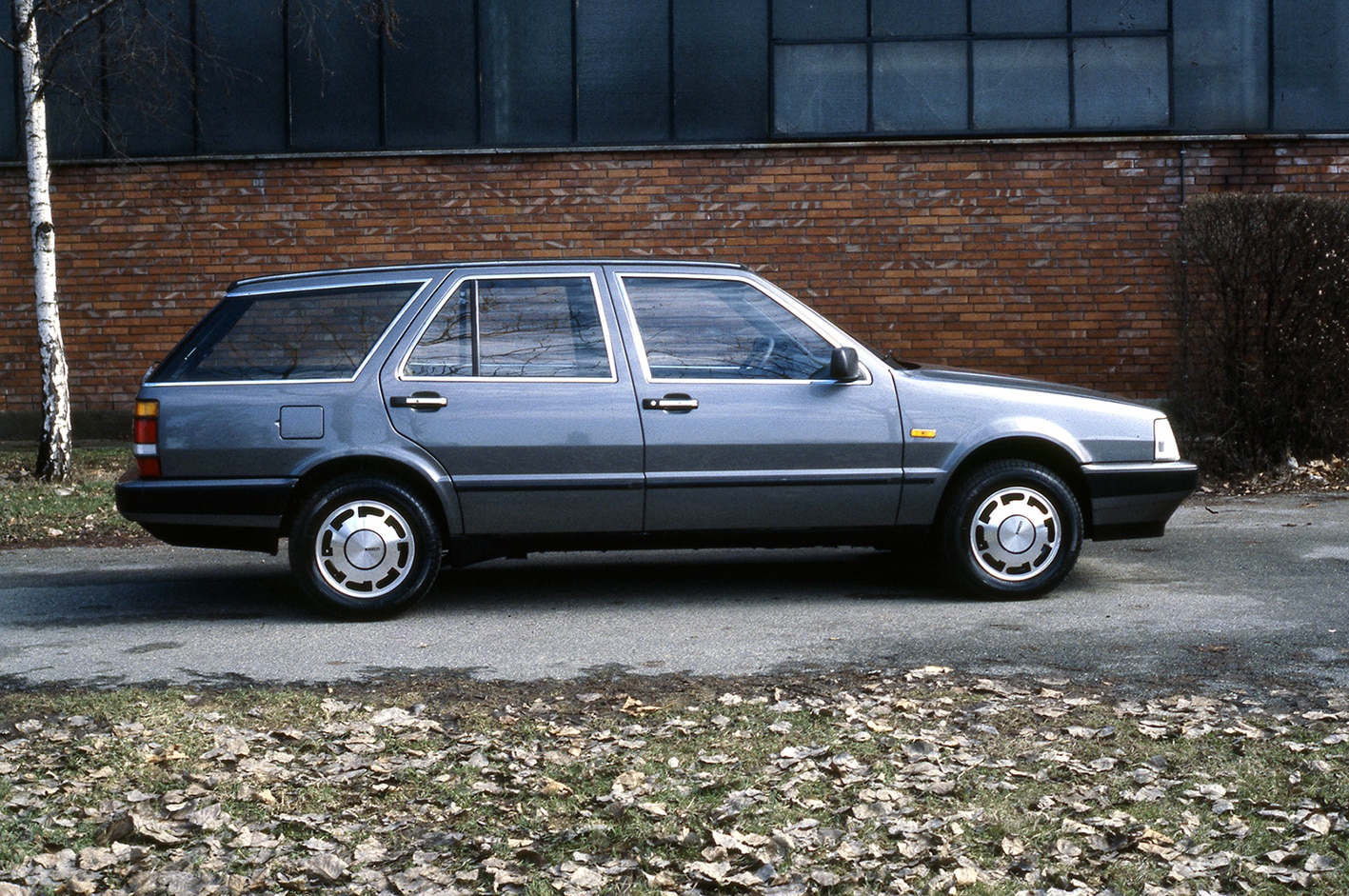 Lancia Thema, viaggio in prima classe sulle "speciali" - Ruoteclassiche