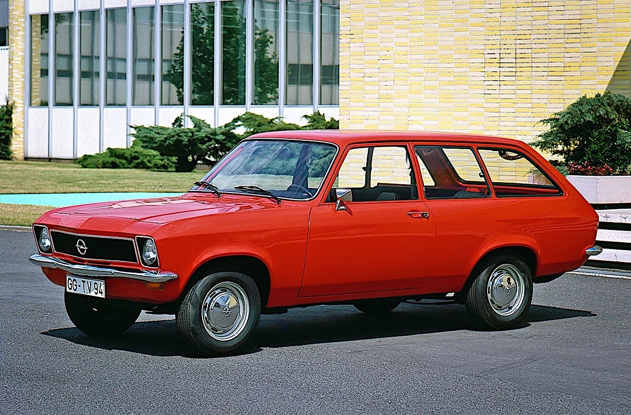 L’Opel Ascona compie 50 anni - Ruoteclassiche