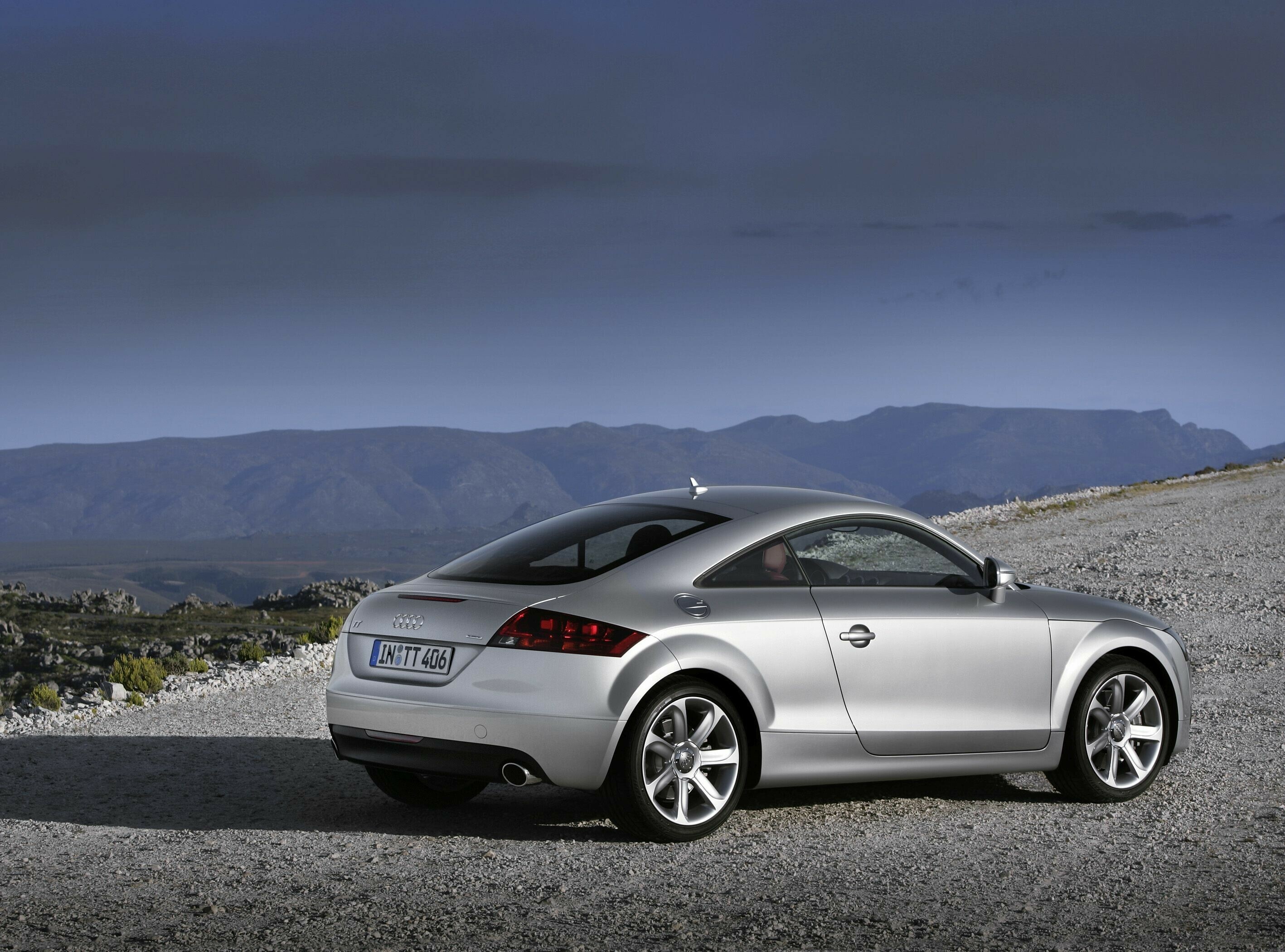 L’Audi TT compie 25 anni e festeggia con una serie speciale ...