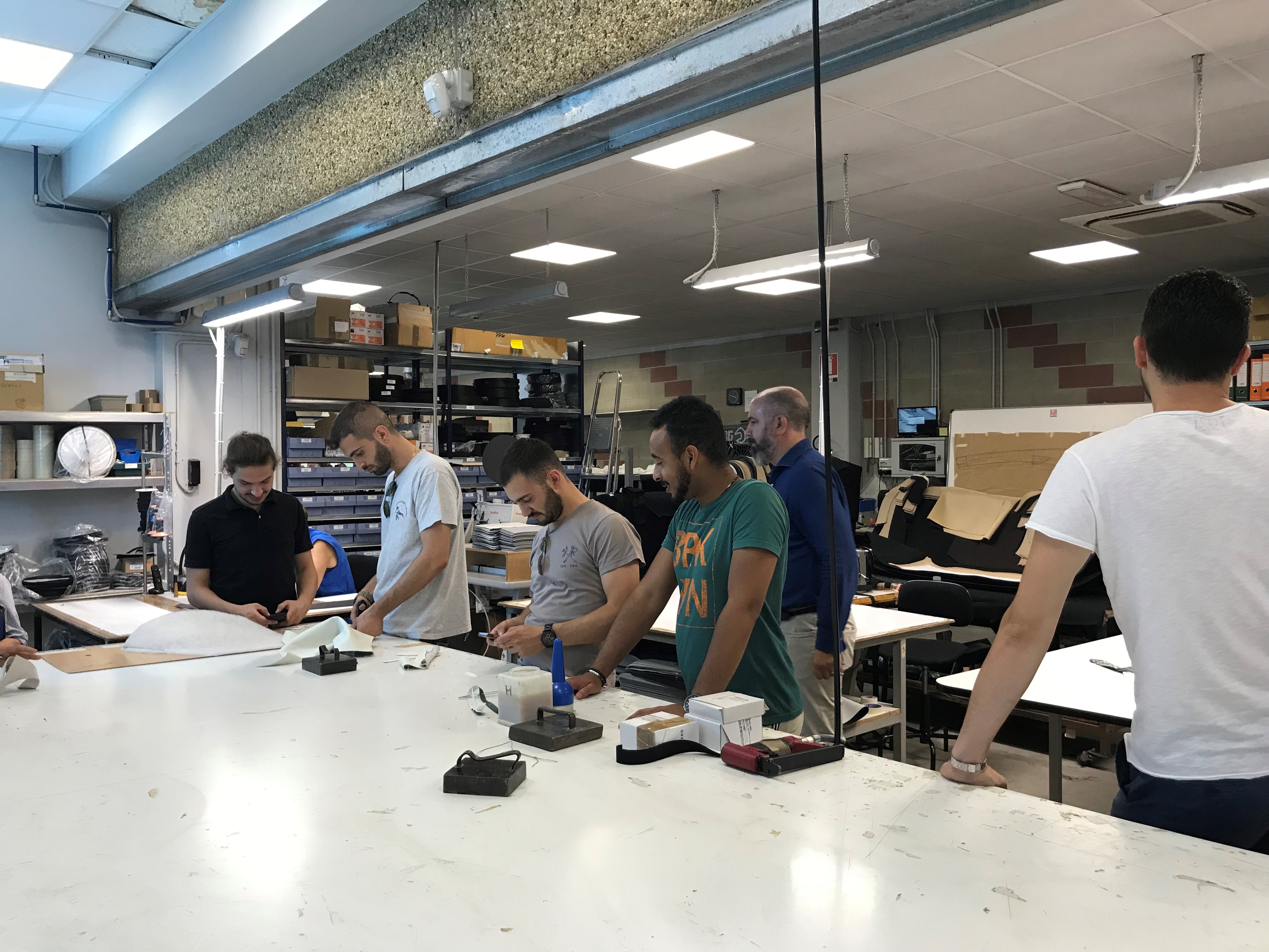 Master Restauratori Auto d’Epoca, a scuola di sartoria - Ruoteclassiche