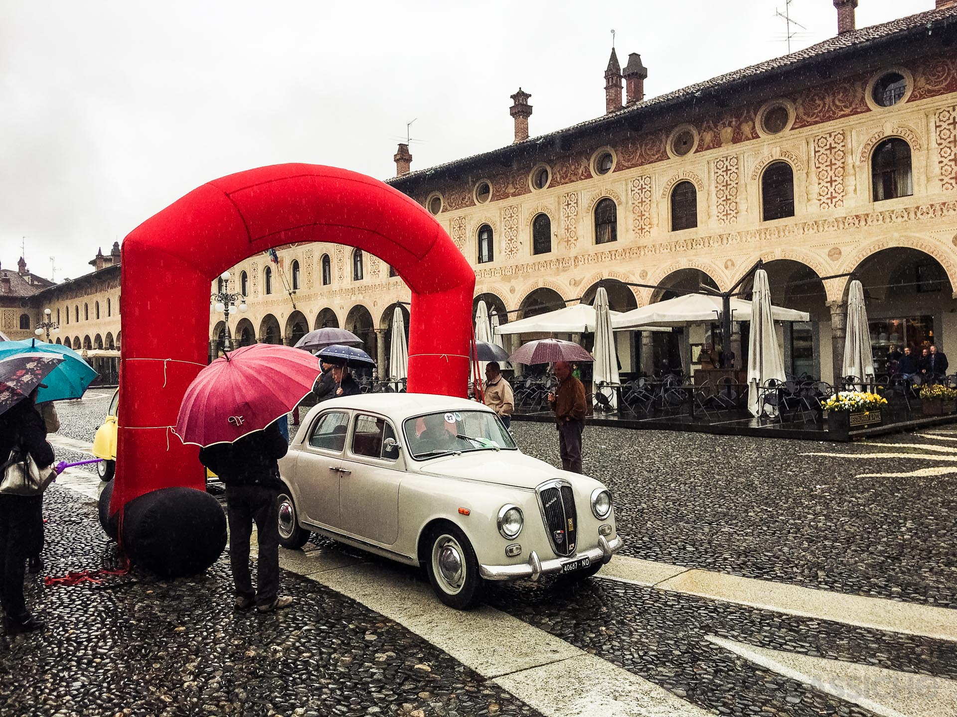 Memorial Lele Levati: meraviglie sotto la pioggia - Ruoteclassiche