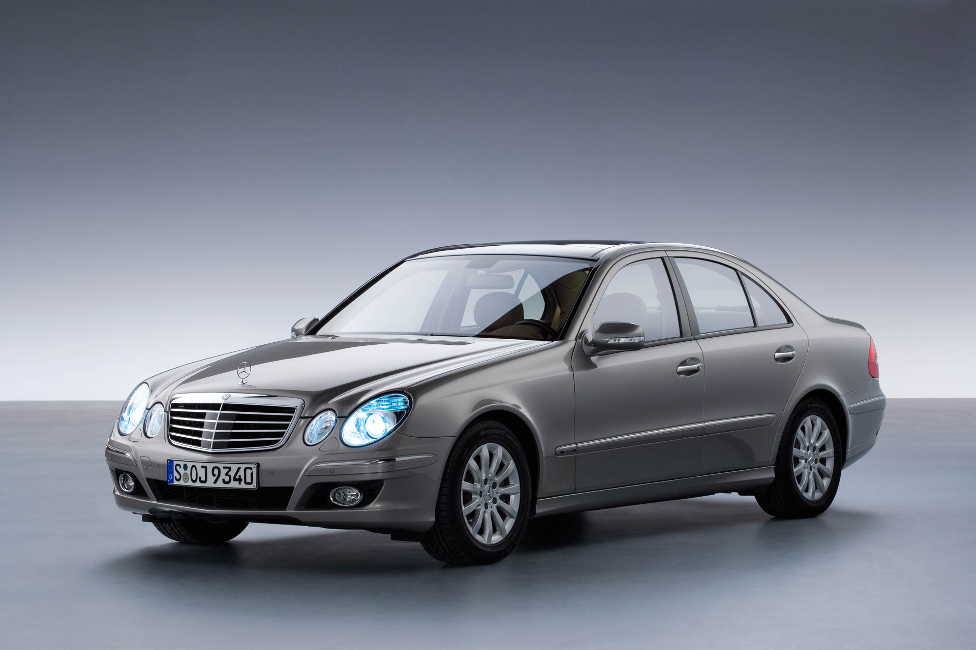 Mercedes-Benz W211: neoclassicismo tedesco (parte II) - Ruoteclassiche