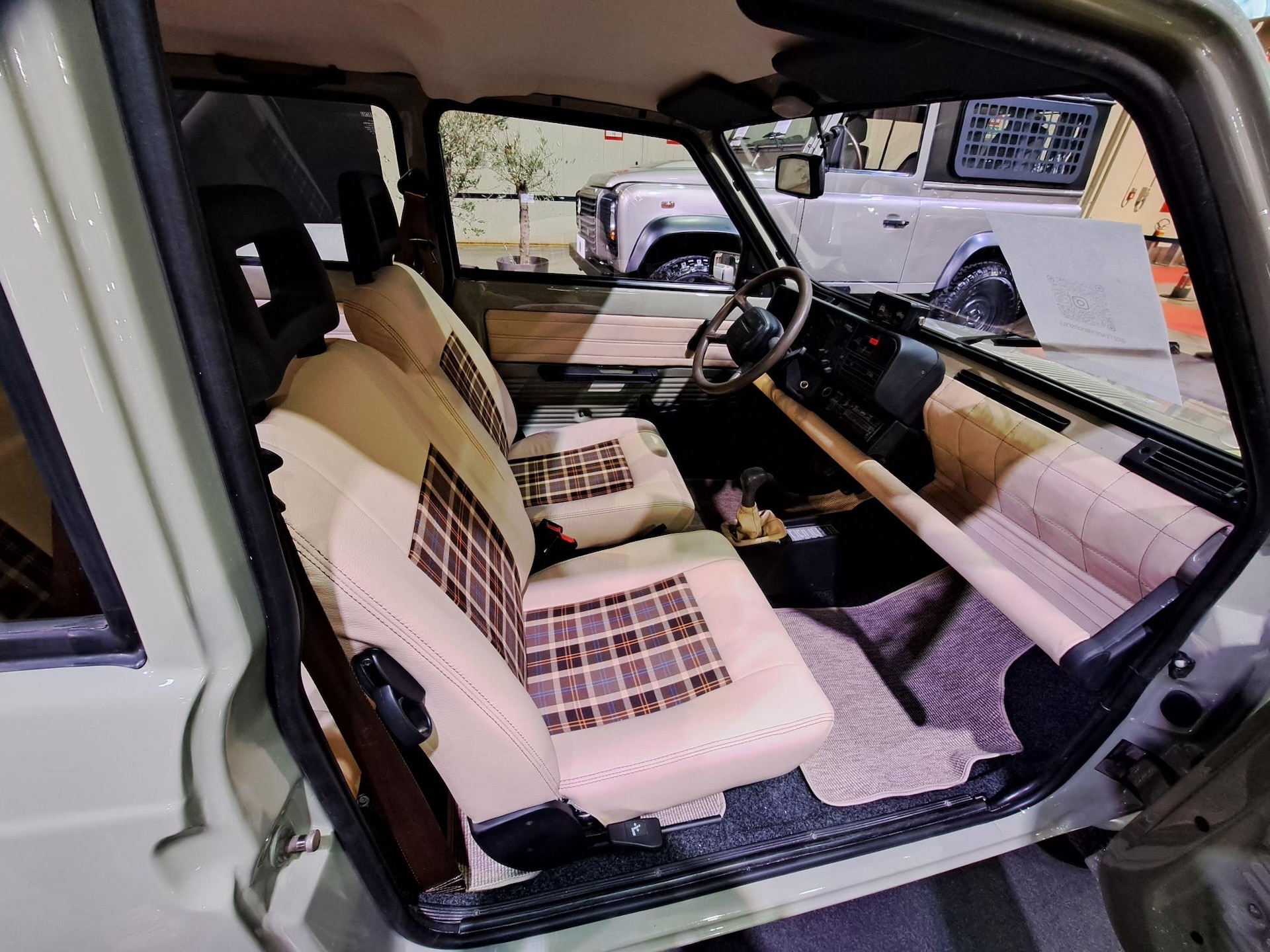 Milano AutoClassica, le Land Rover vintage rinascono in Sicilia ...