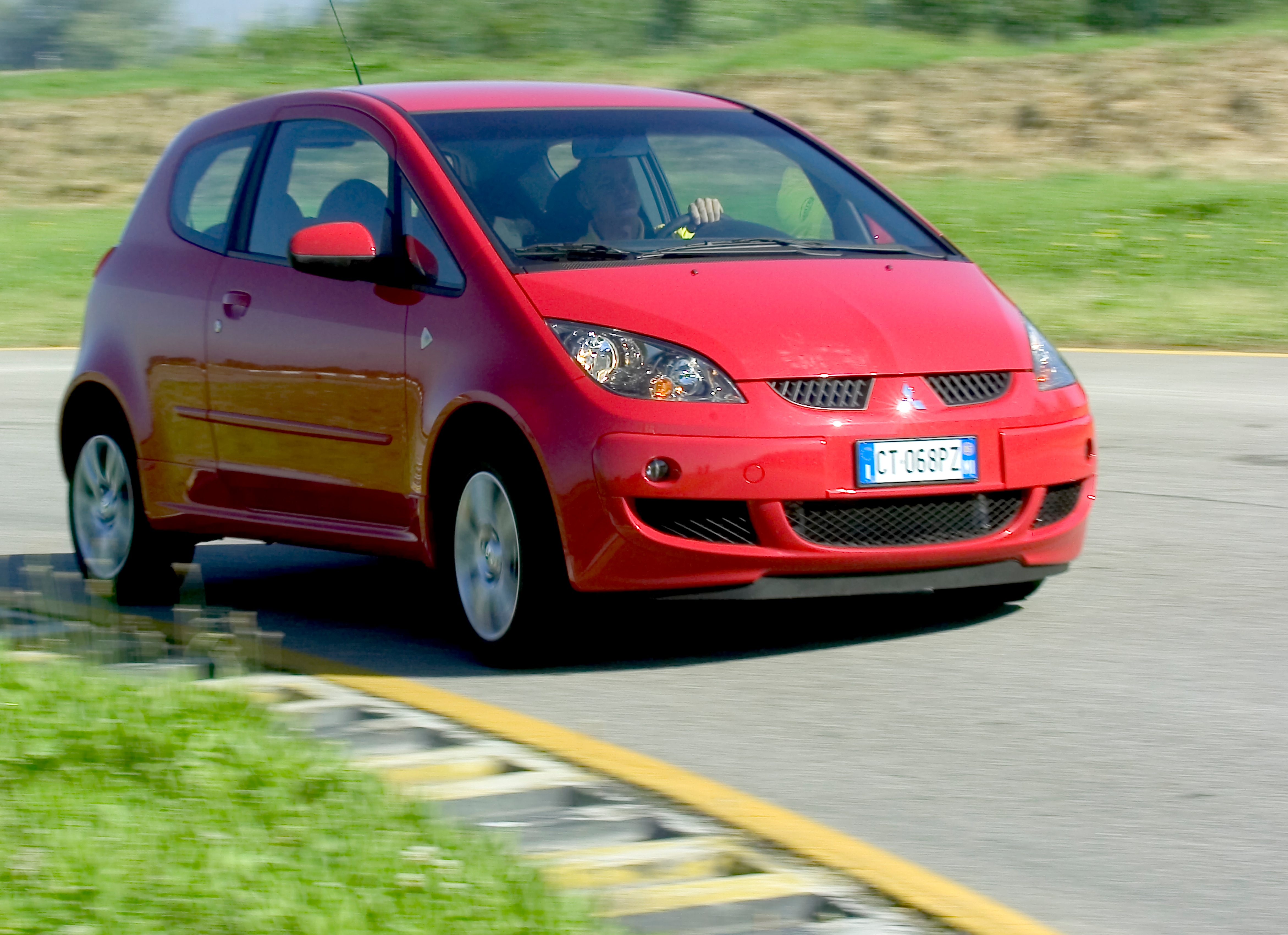 Piccole bombe giapponesi: Mitsubishi Colt CZT - Ruoteclassiche
