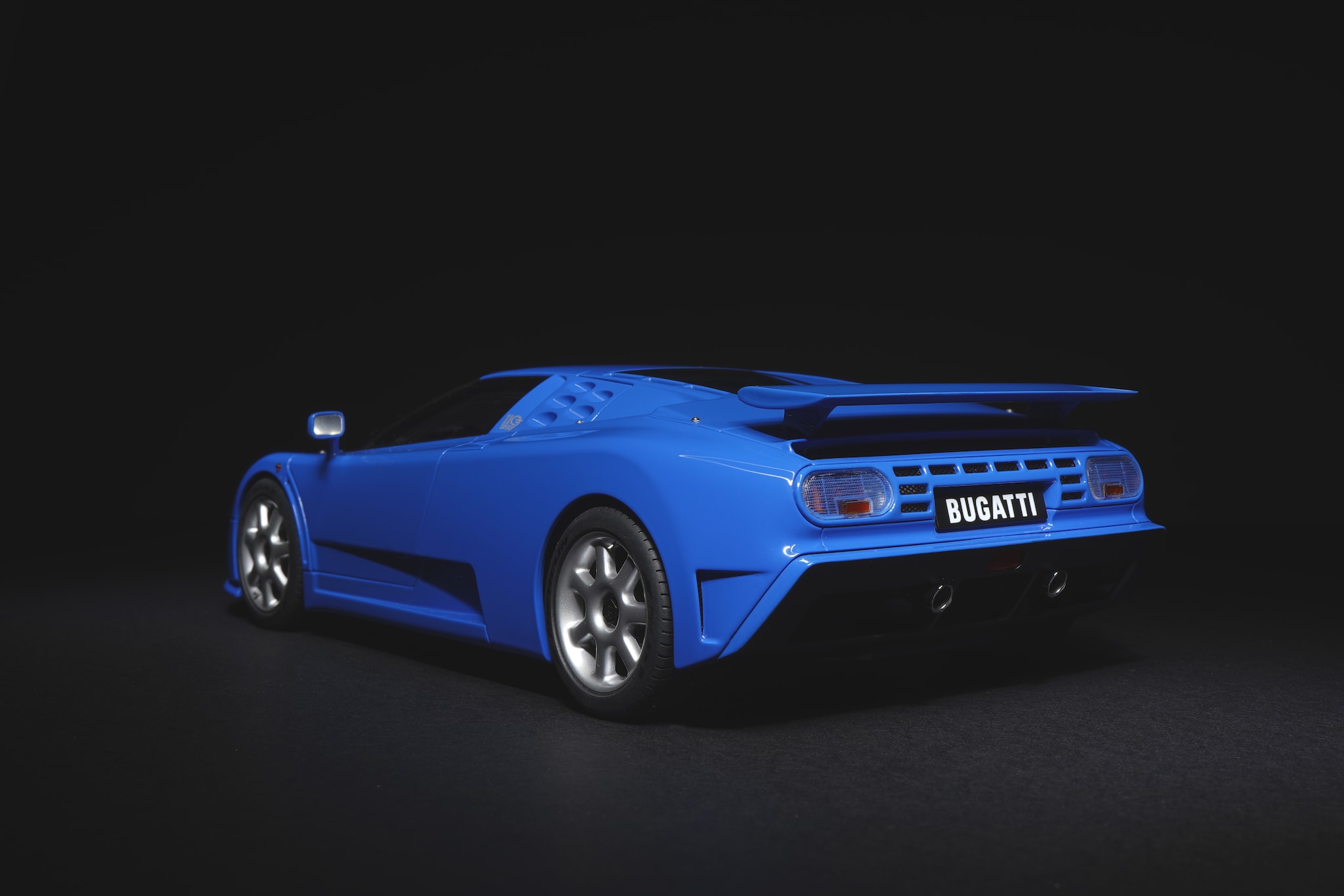 Modellismo: Bugatti EB110 SS, la rinascita del mito - Ruoteclassiche