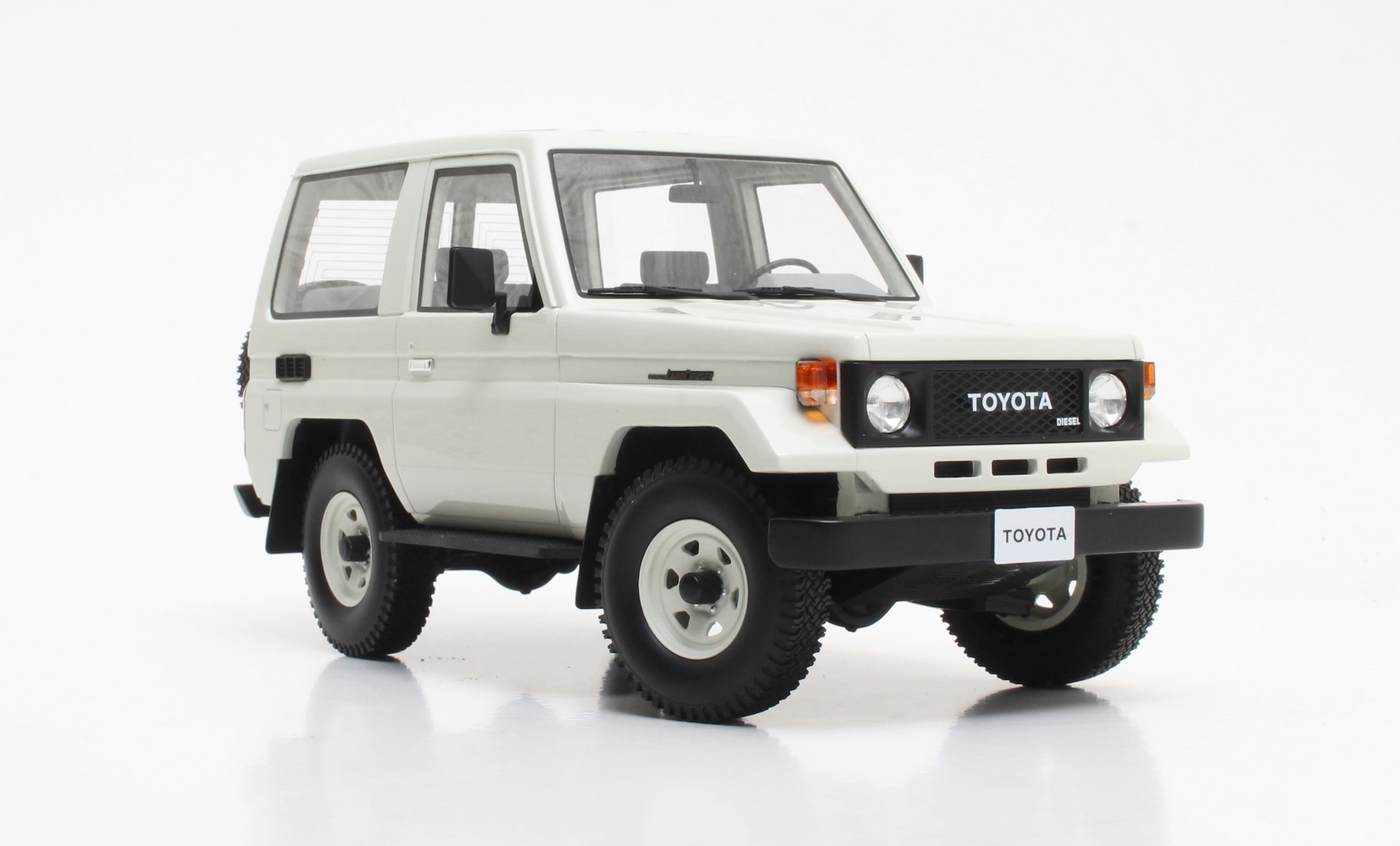 Toyota Land Cruiser J70, infaticabile corta - Ruoteclassiche