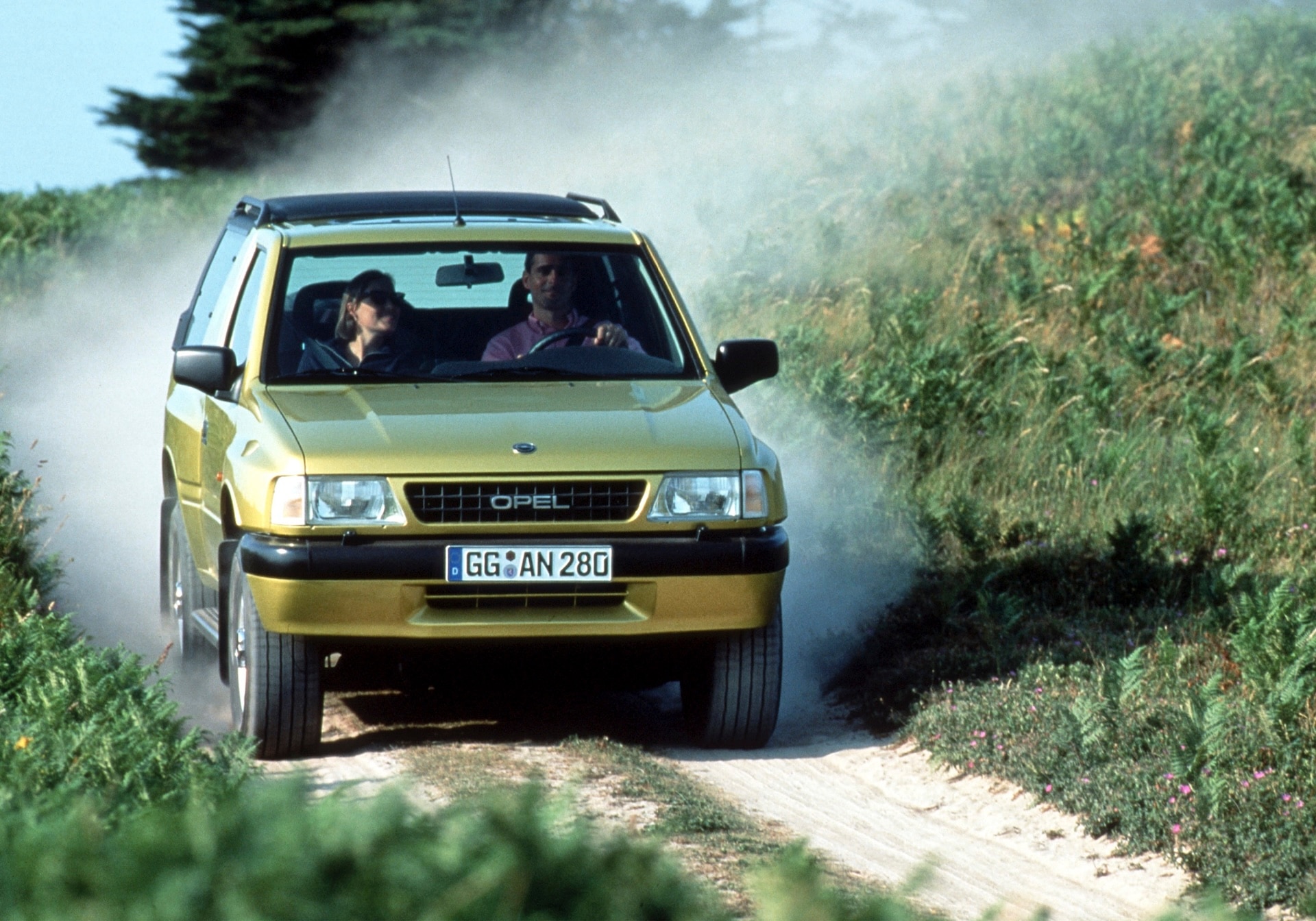 Opel Frontera: 4x4 di successo - Ruoteclassiche