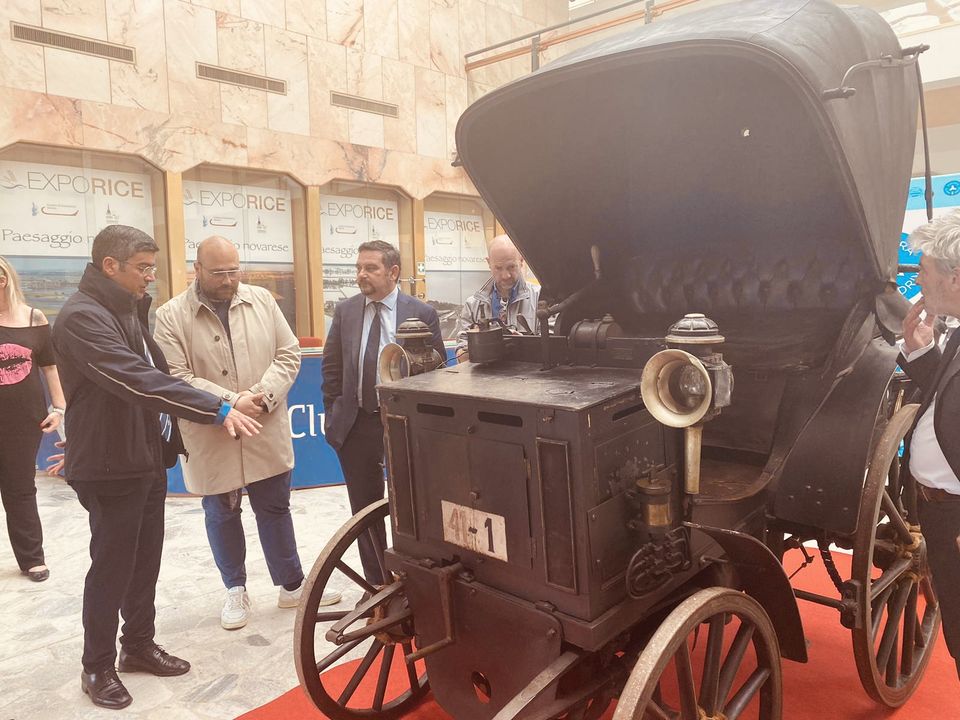 Panhard et Levassor, una delle auto più antiche in mostra a Novara ...