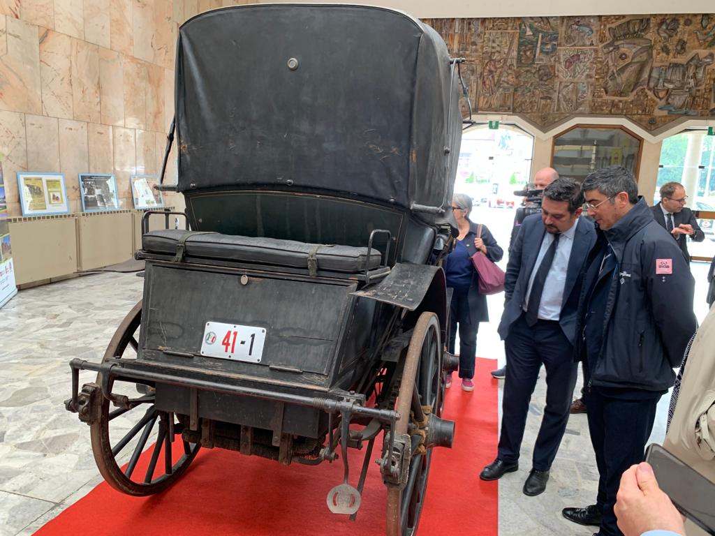 Panhard et Levassor, una delle auto più antiche in mostra a Novara ...