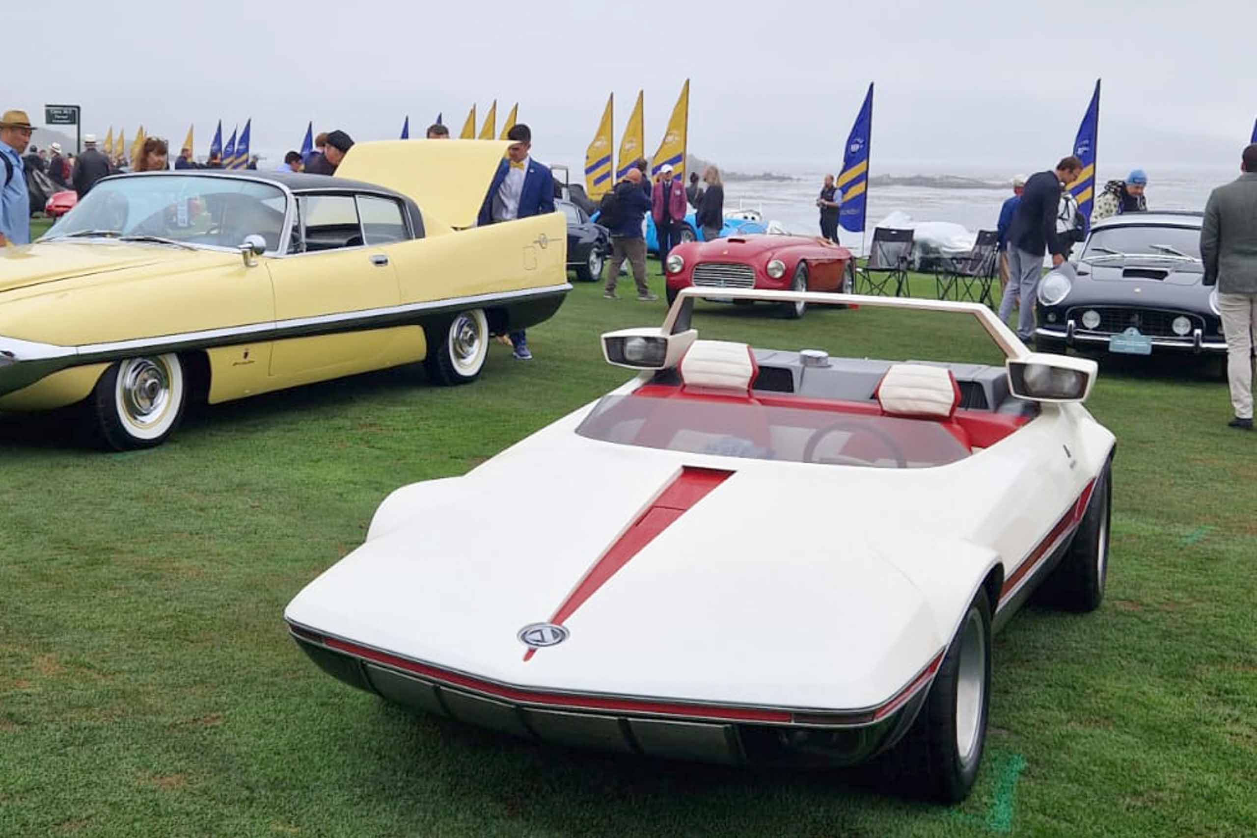 Pebble Beach 2022: Best of Show la Duesenberg J Figoni Sports Torpedo ...
