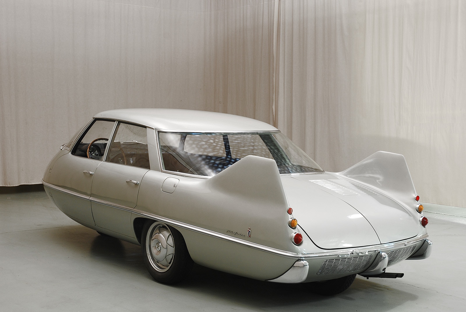 Pininfarina X: 55 anni con la testa in aria - Ruoteclassiche