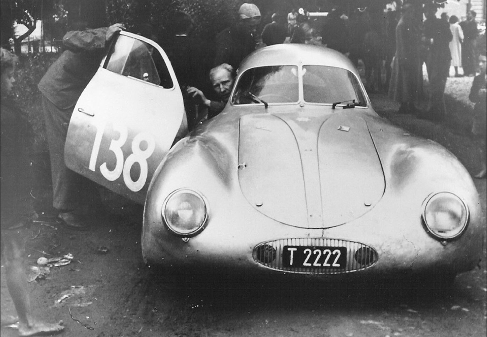 La Porsche Typ 64 del 1939 va all'asta - Ruoteclassiche