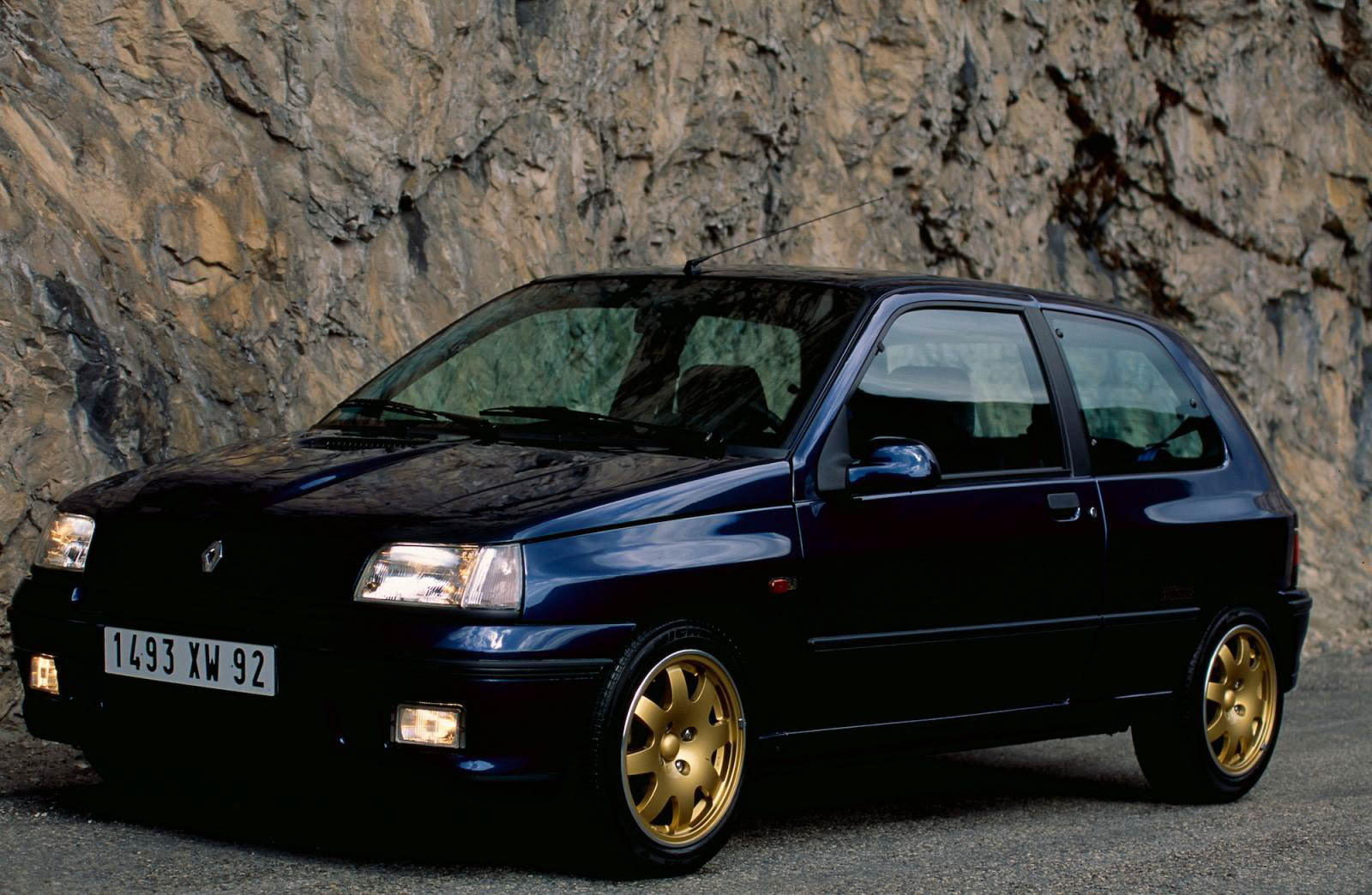 Renault Clio Williams: la francese più amata dagli italiani ...