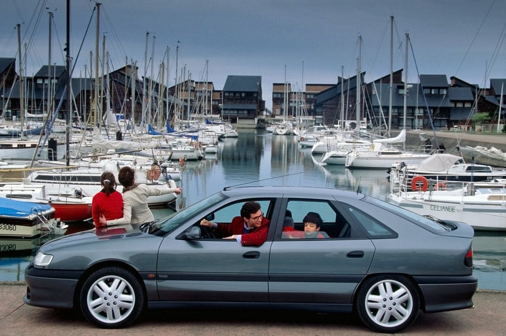 Renault Safrane Bi-Turbo: à grande vitesse! - Ruoteclassiche