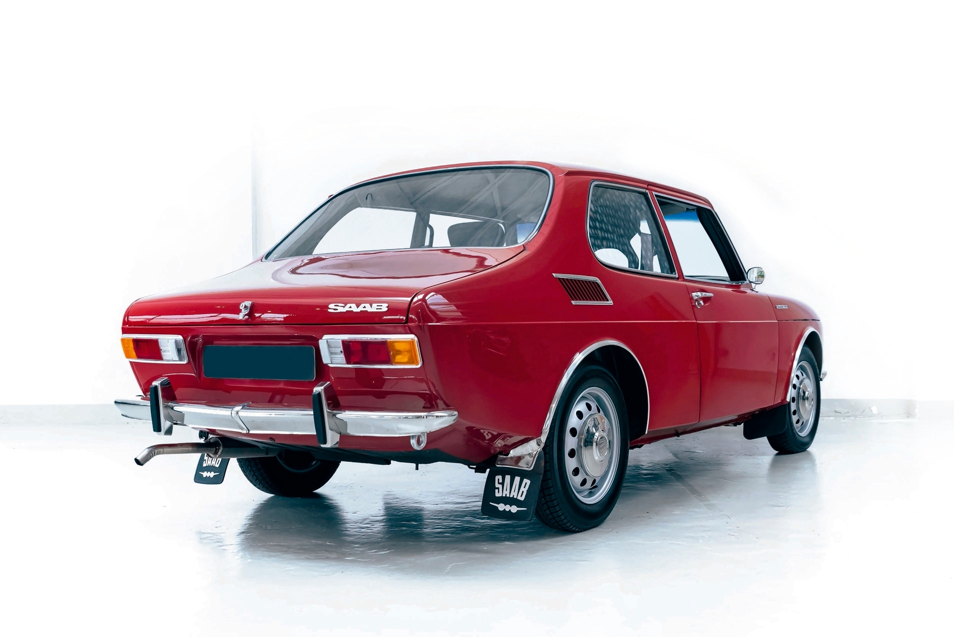 Nordiche da viaggio: Saab 99, che svolta - Ruoteclassiche