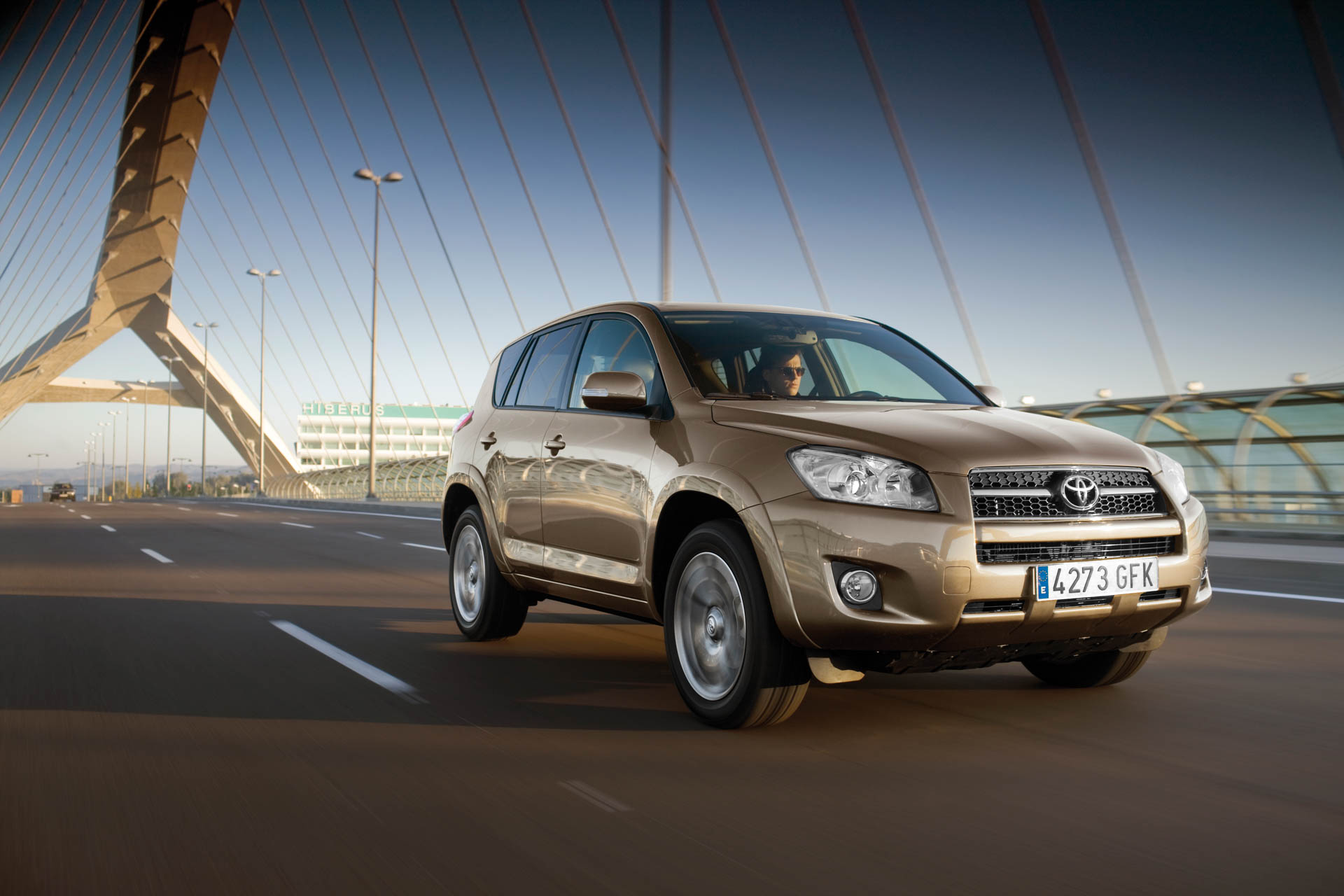 Toyota RAV4: il suv a quota 10 milioni - Ruoteclassiche