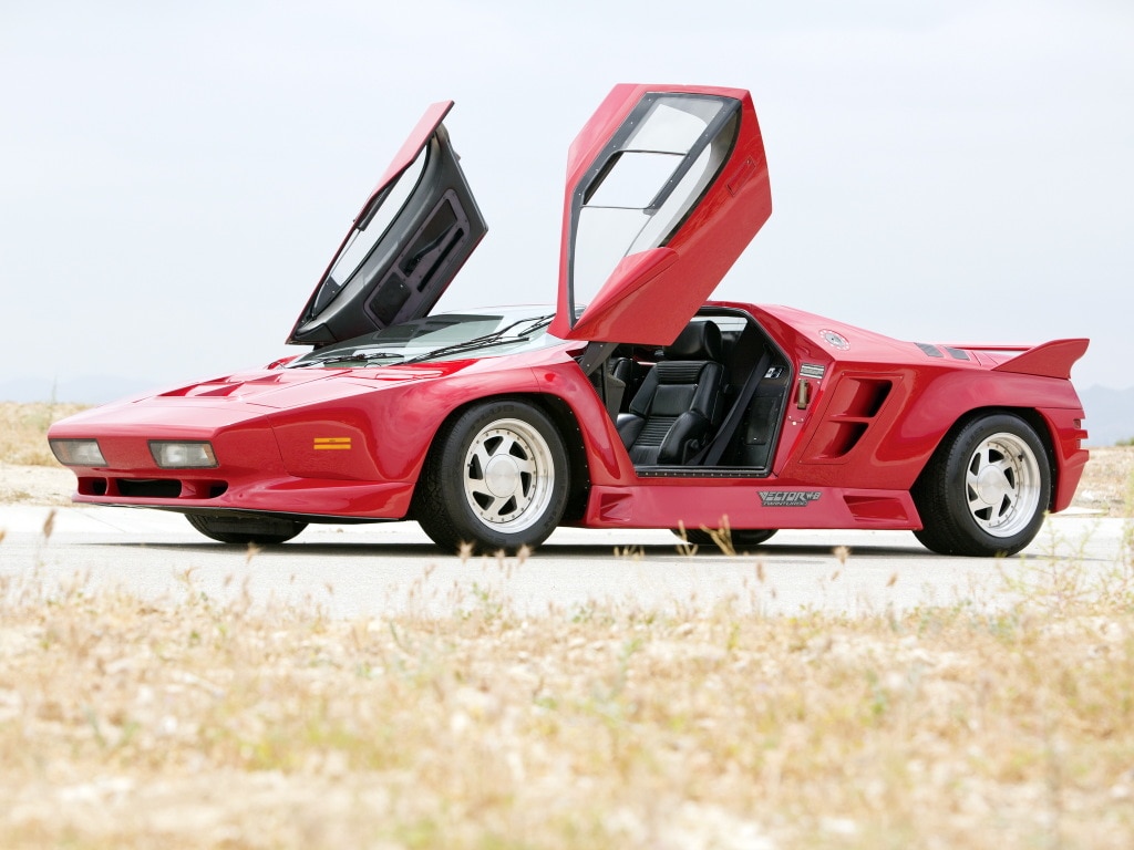 Vector W8 Twin Turbo: “Nel futuro le auto voleranno” - Ruoteclassiche