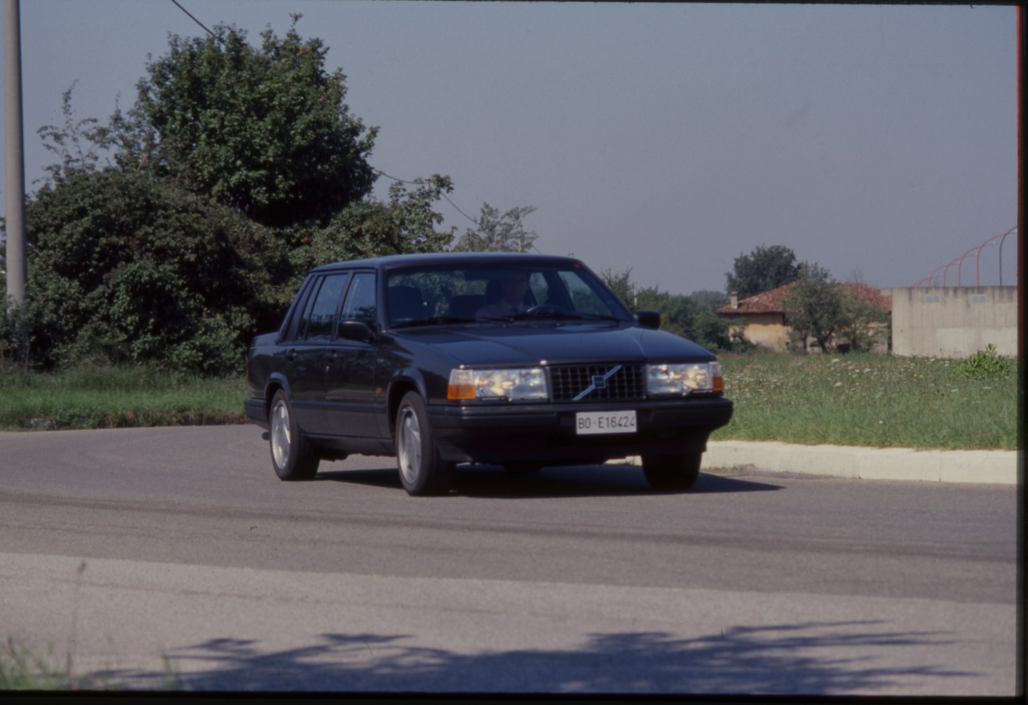 Nordiche da viaggio: Volvo 740 Turbo, "tagliata" con l’accetta ...